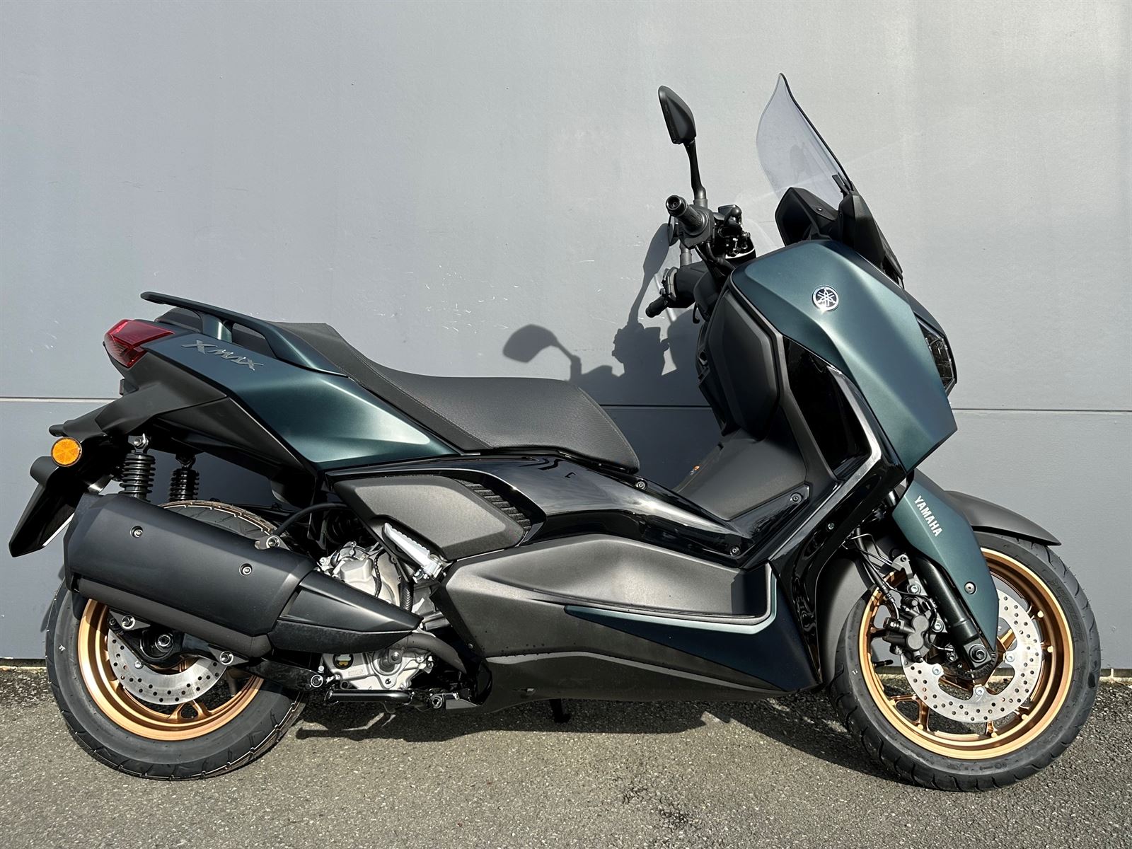 Yamaha XMAX Wallpapers - Top Free Yamaha XMAX Backgrounds - WallpaperAccess