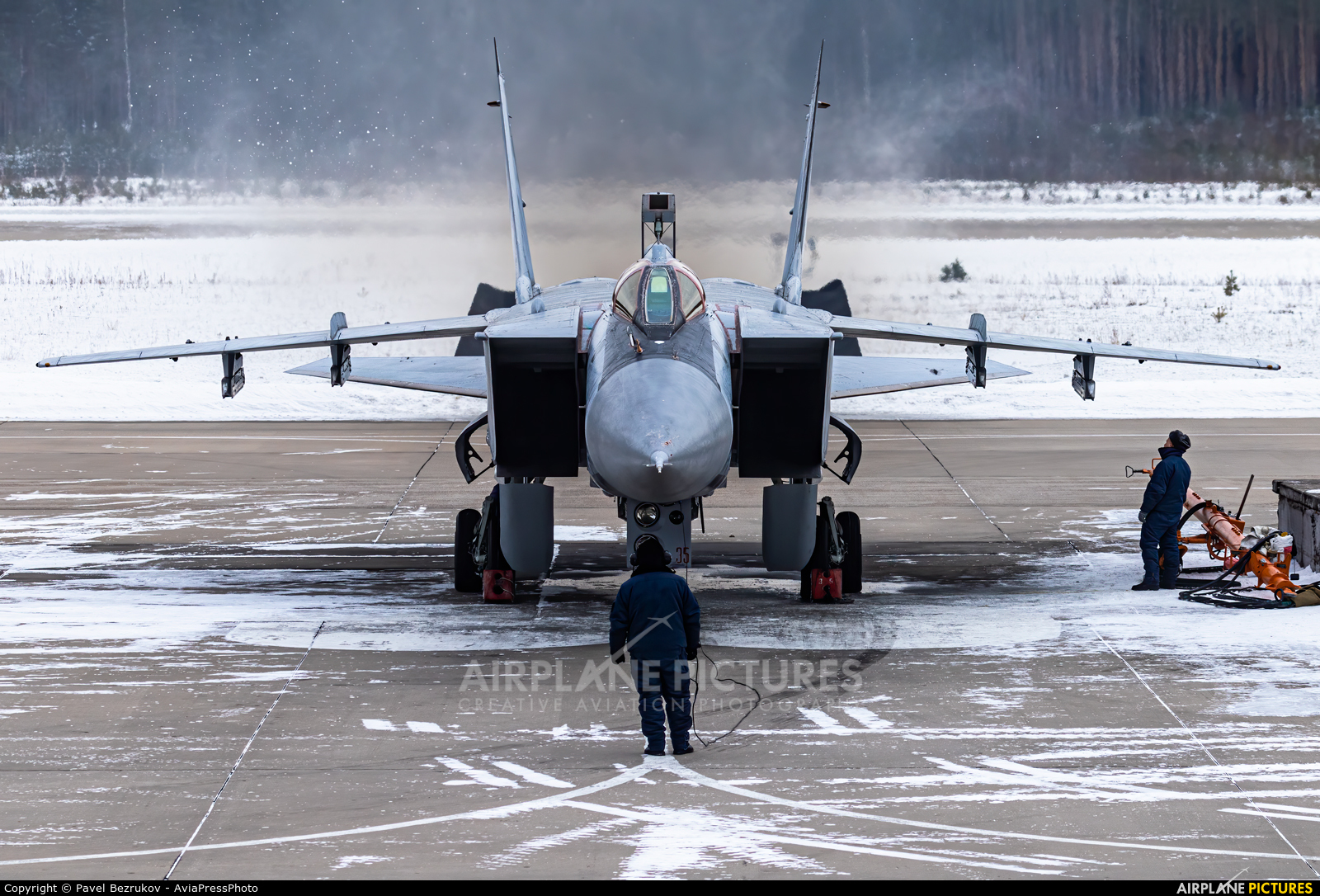 Mikoyan MiG-31 Wallpapers - Top Free Mikoyan MiG-31 Backgrounds ...