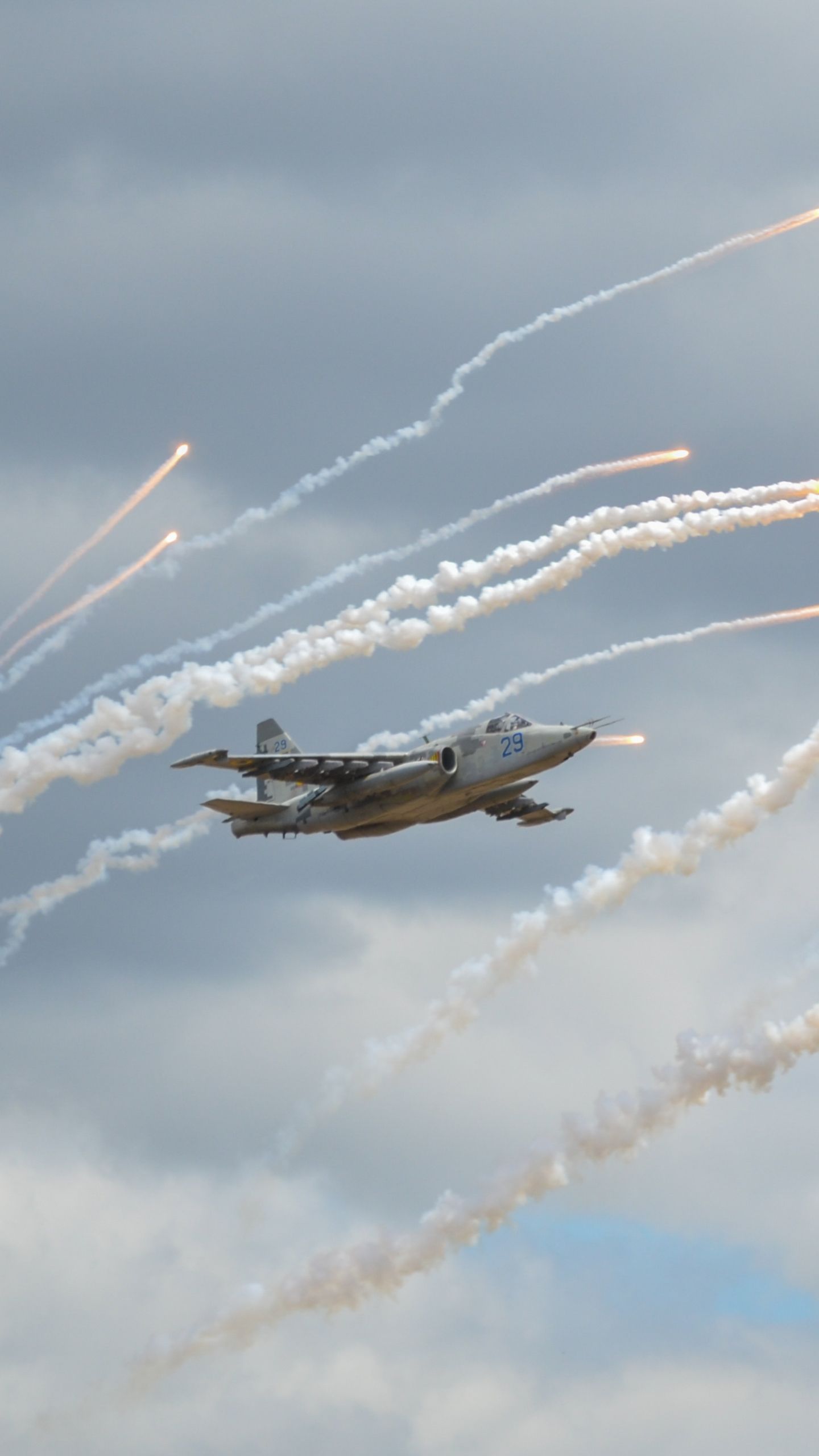 Sukhoi Su-25 Wallpapers - Top Free Sukhoi Su-25 Backgrounds ...