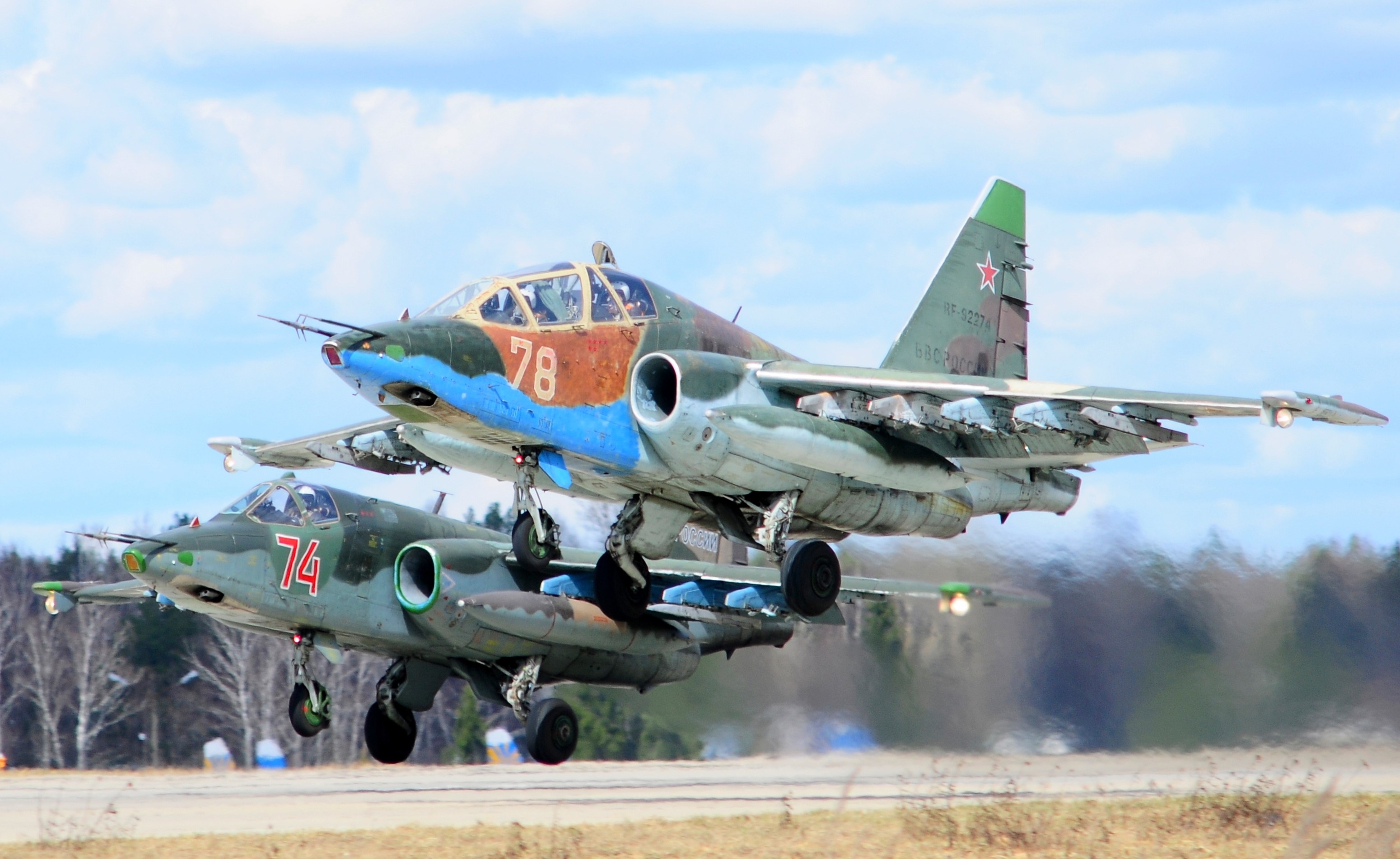 Sukhoi Su-25 Wallpapers - Top Free Sukhoi Su-25 Backgrounds ...