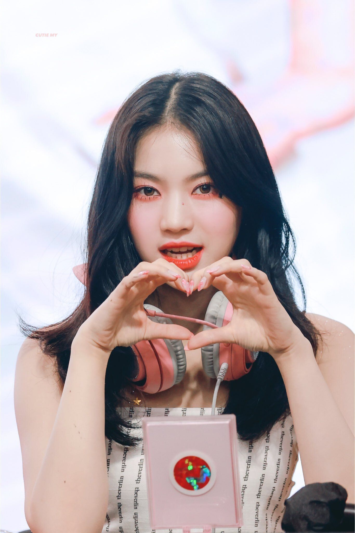 Isa Stayc Wallpapers - Top Free Isa Stayc Backgrounds - WallpaperAccess