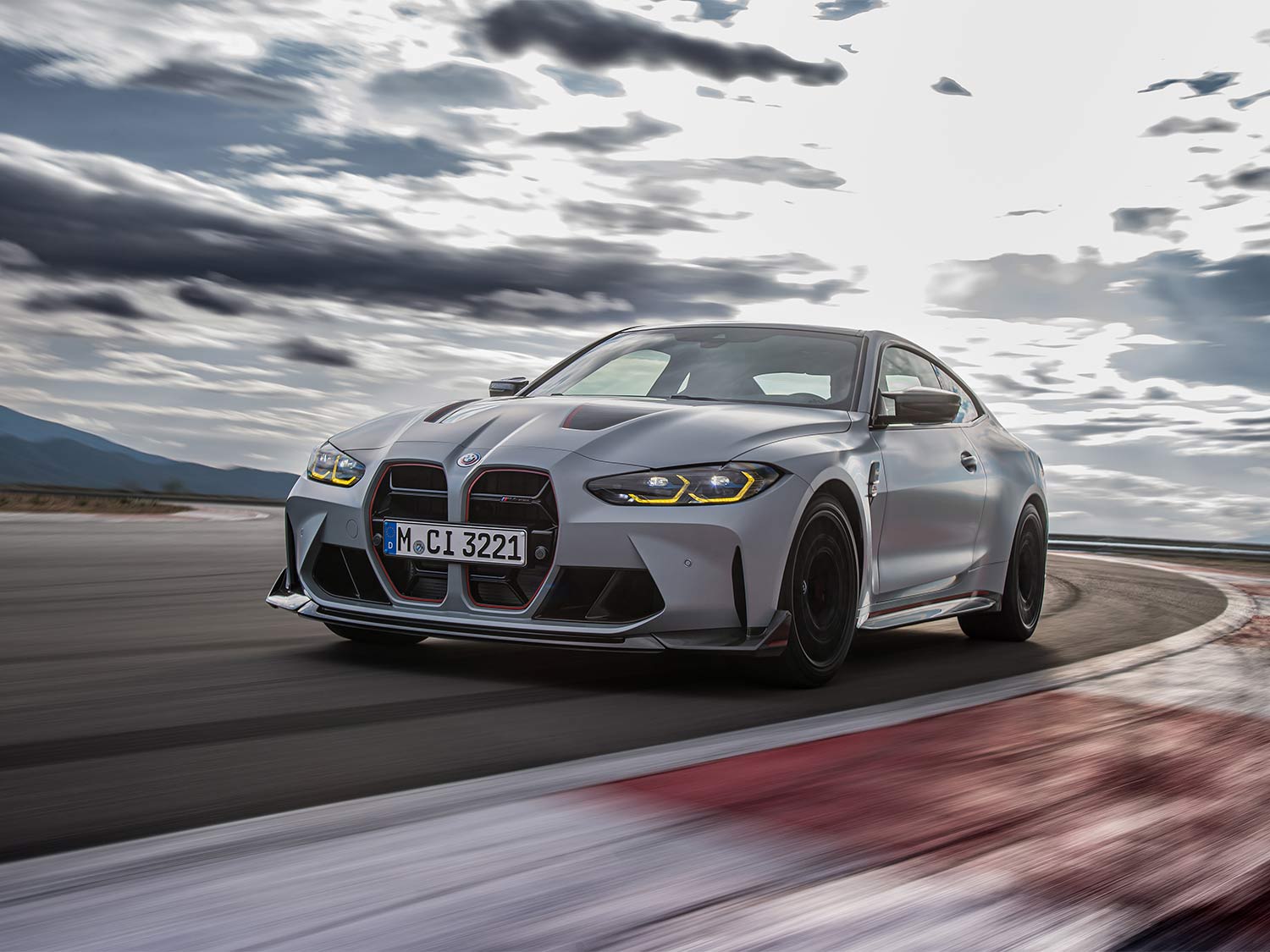 BMW M4 CSL Wallpapers - Top Free BMW M4 CSL Backgrounds - WallpaperAccess