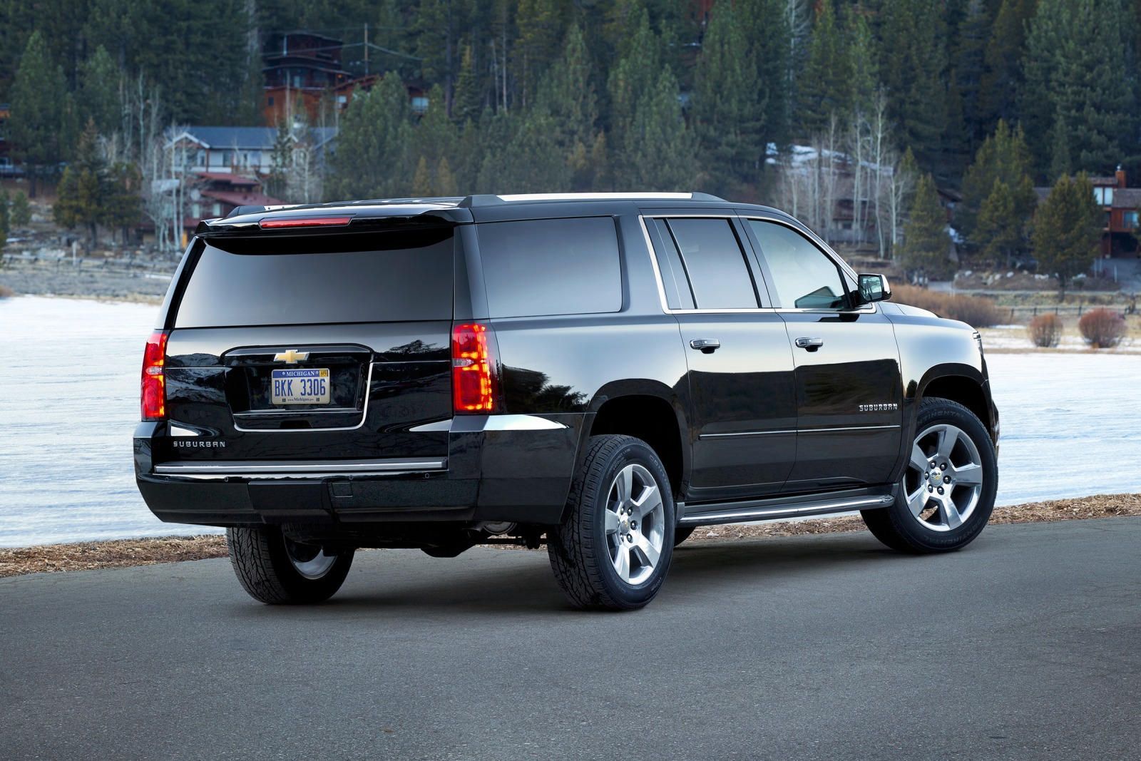 Chevy Suburban Wallpapers - Top Free Chevy Suburban Backgrounds ...