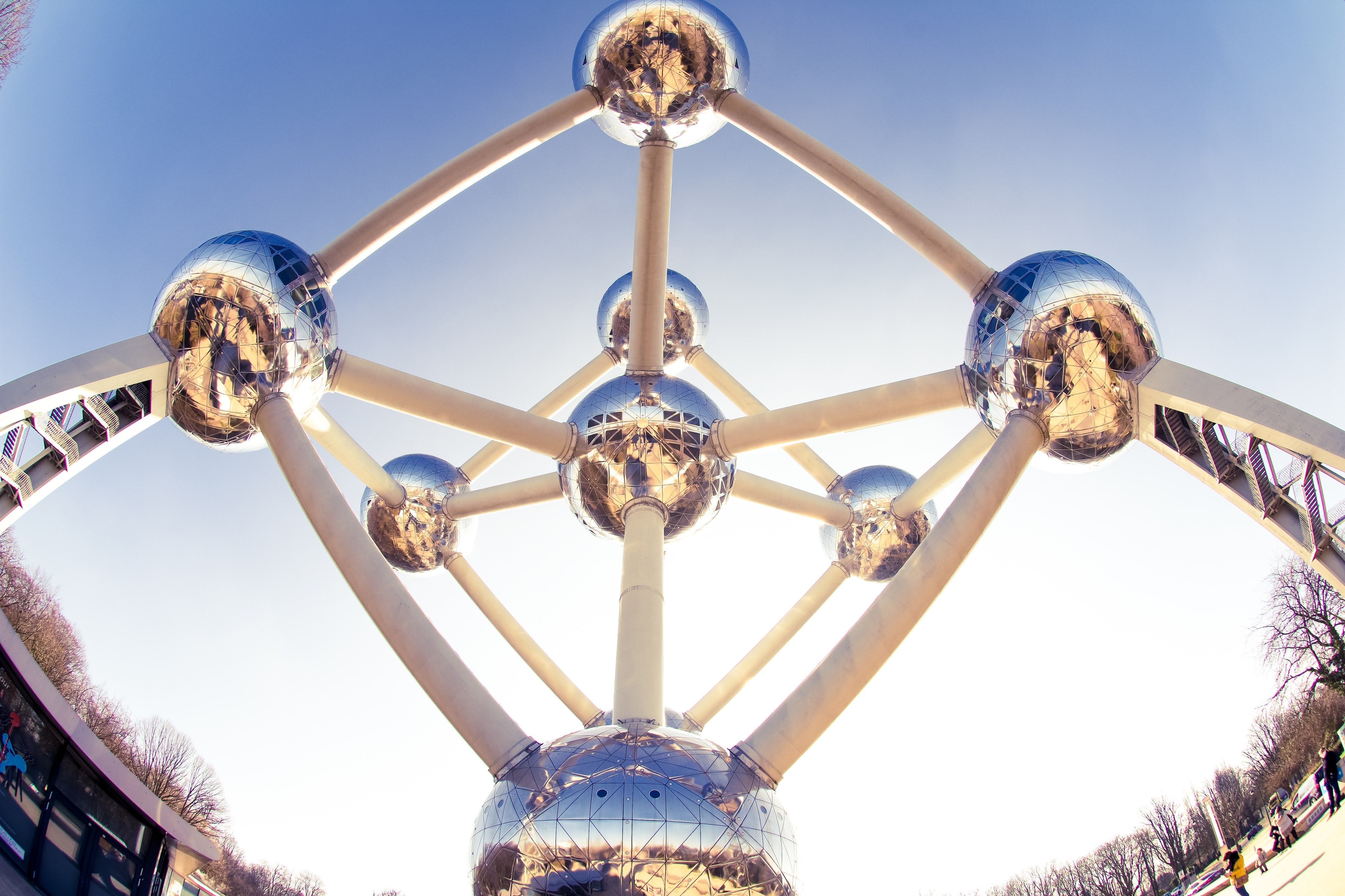 Atomium Wallpapers - Top Free Atomium Backgrounds - WallpaperAccess