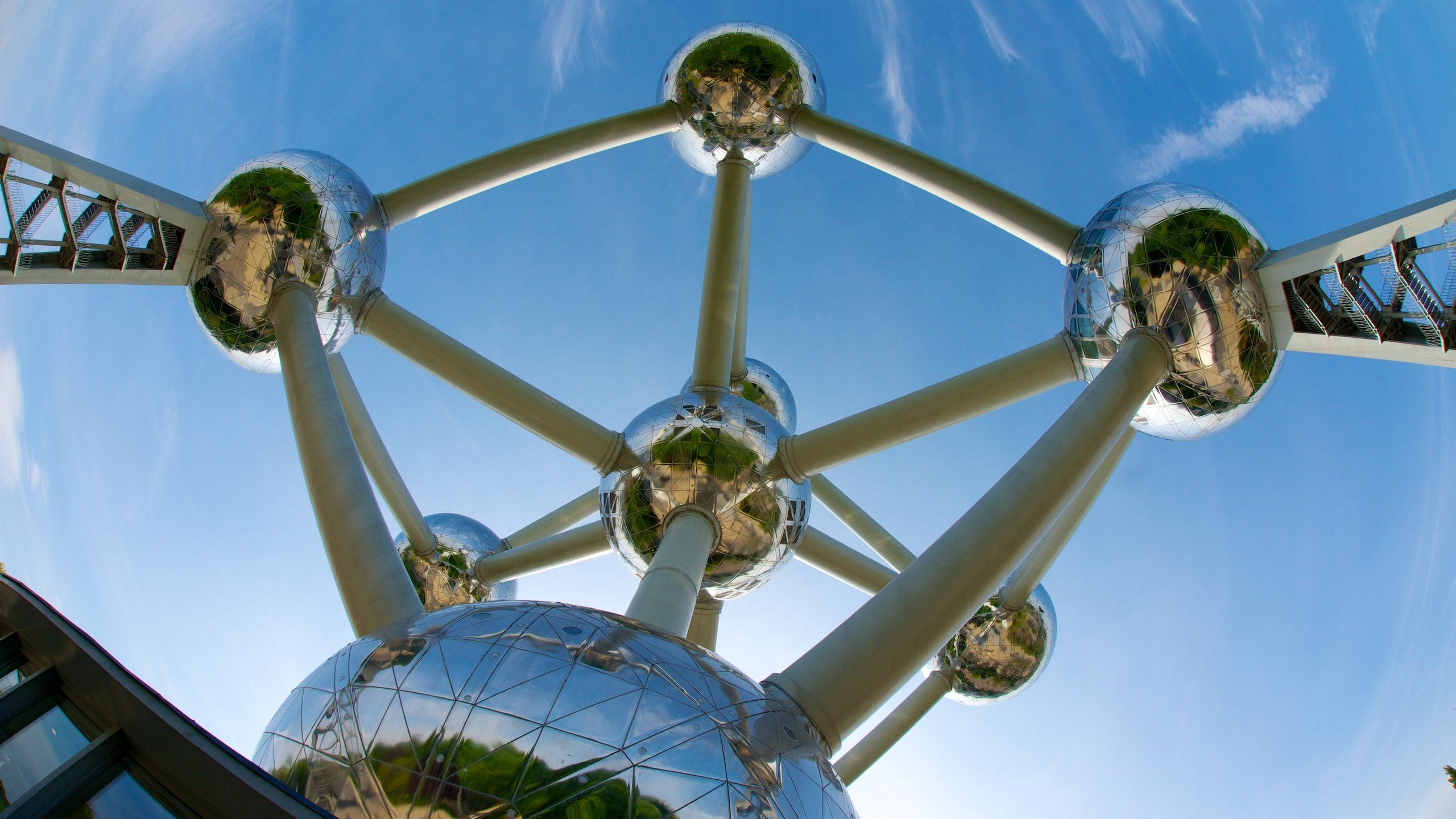 Atomium Wallpapers - Top Free Atomium Backgrounds - WallpaperAccess