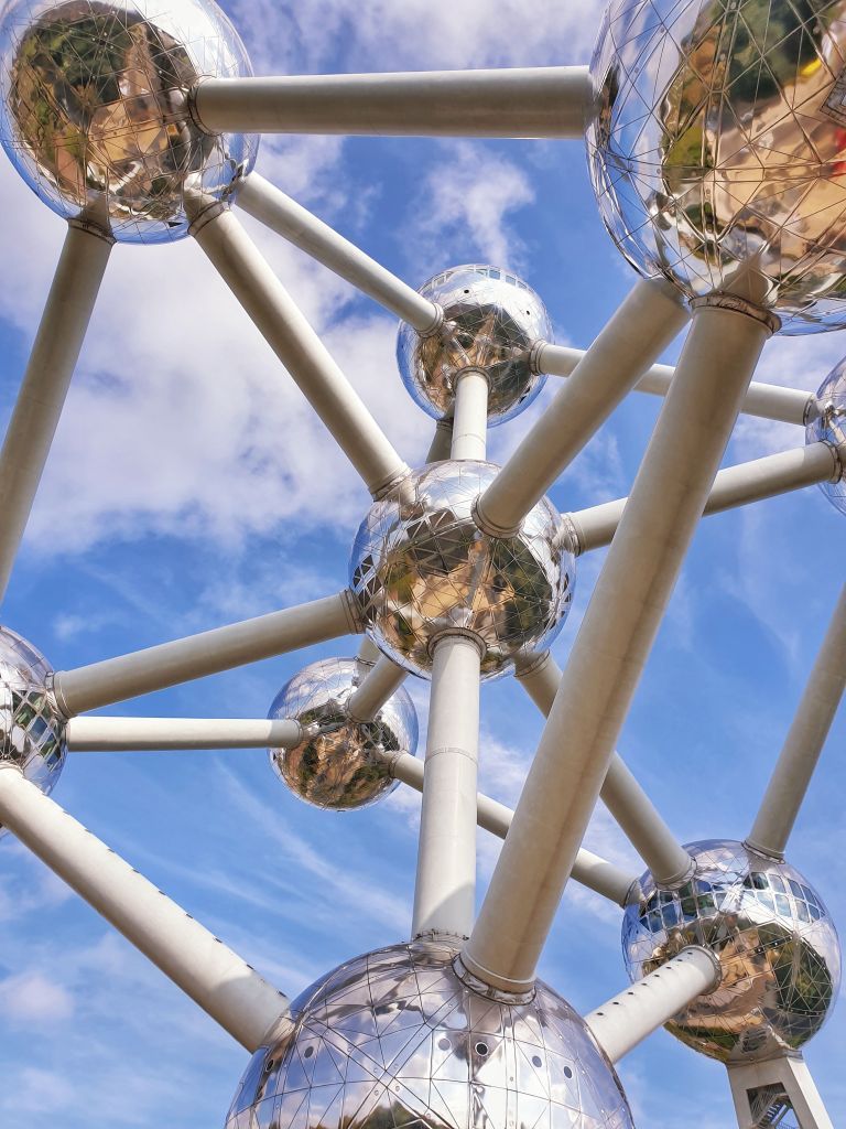 Atomium Wallpapers - Top Free Atomium Backgrounds - WallpaperAccess