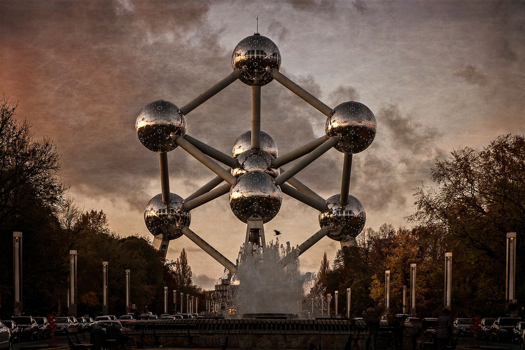 Atomium Wallpapers - Top Free Atomium Backgrounds - WallpaperAccess