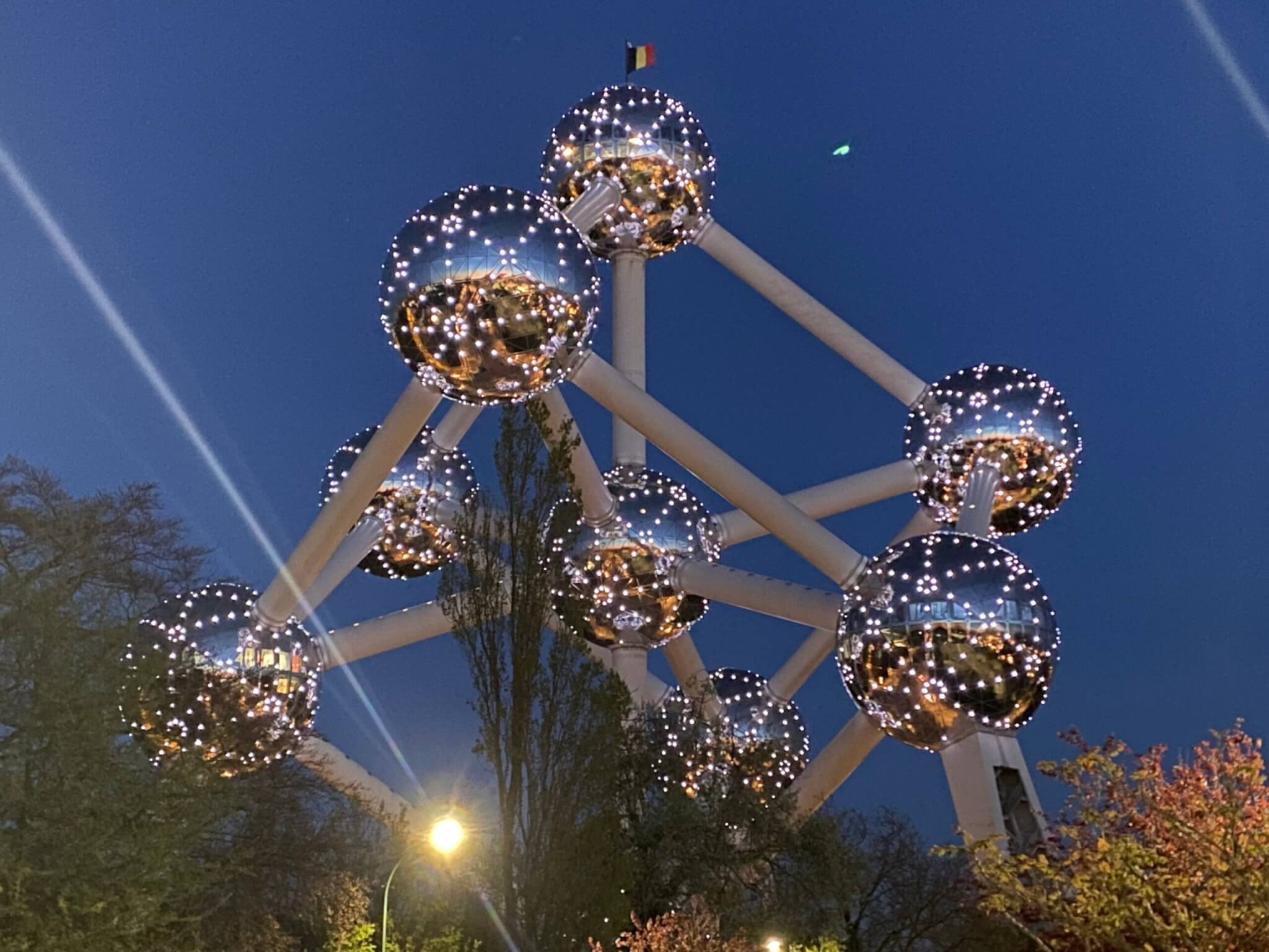 Atomium Wallpapers - Top Free Atomium Backgrounds - WallpaperAccess
