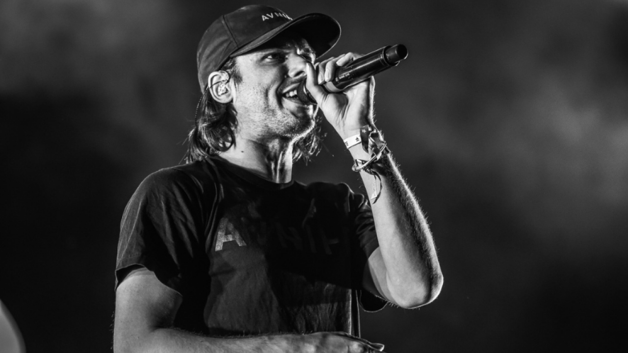 Orelsan Wallpapers - Top Free Orelsan Backgrounds - WallpaperAccess