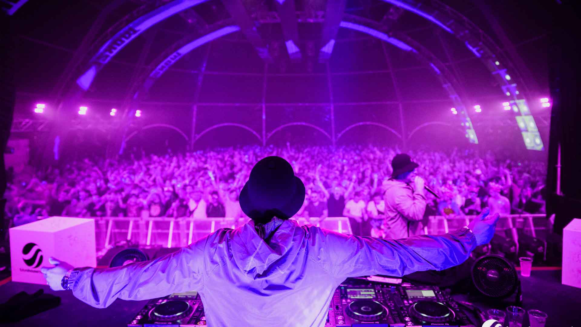 Future House Wallpapers - Top Free Future House Backgrounds ...