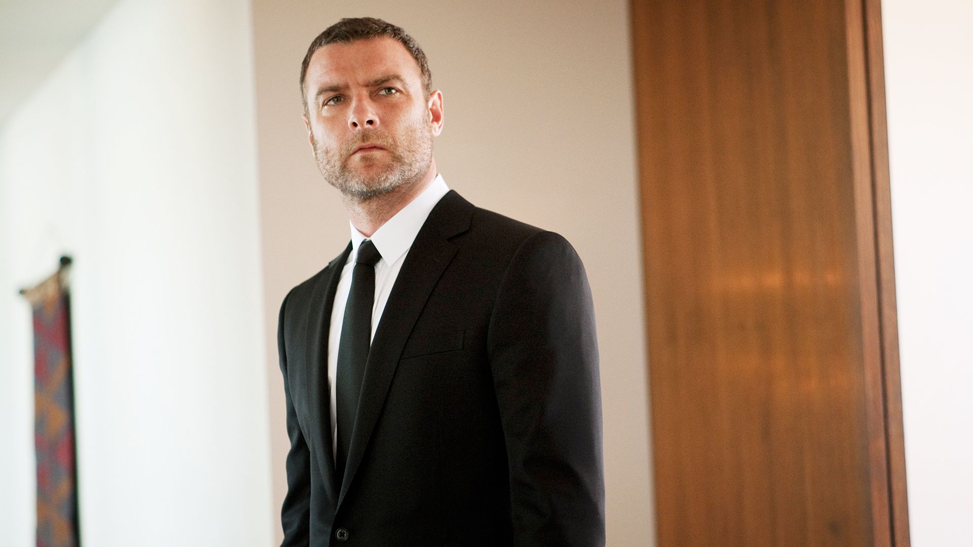 Ray Donovan Wallpapers - Top Free Ray Donovan Backgrounds - WallpaperAccess