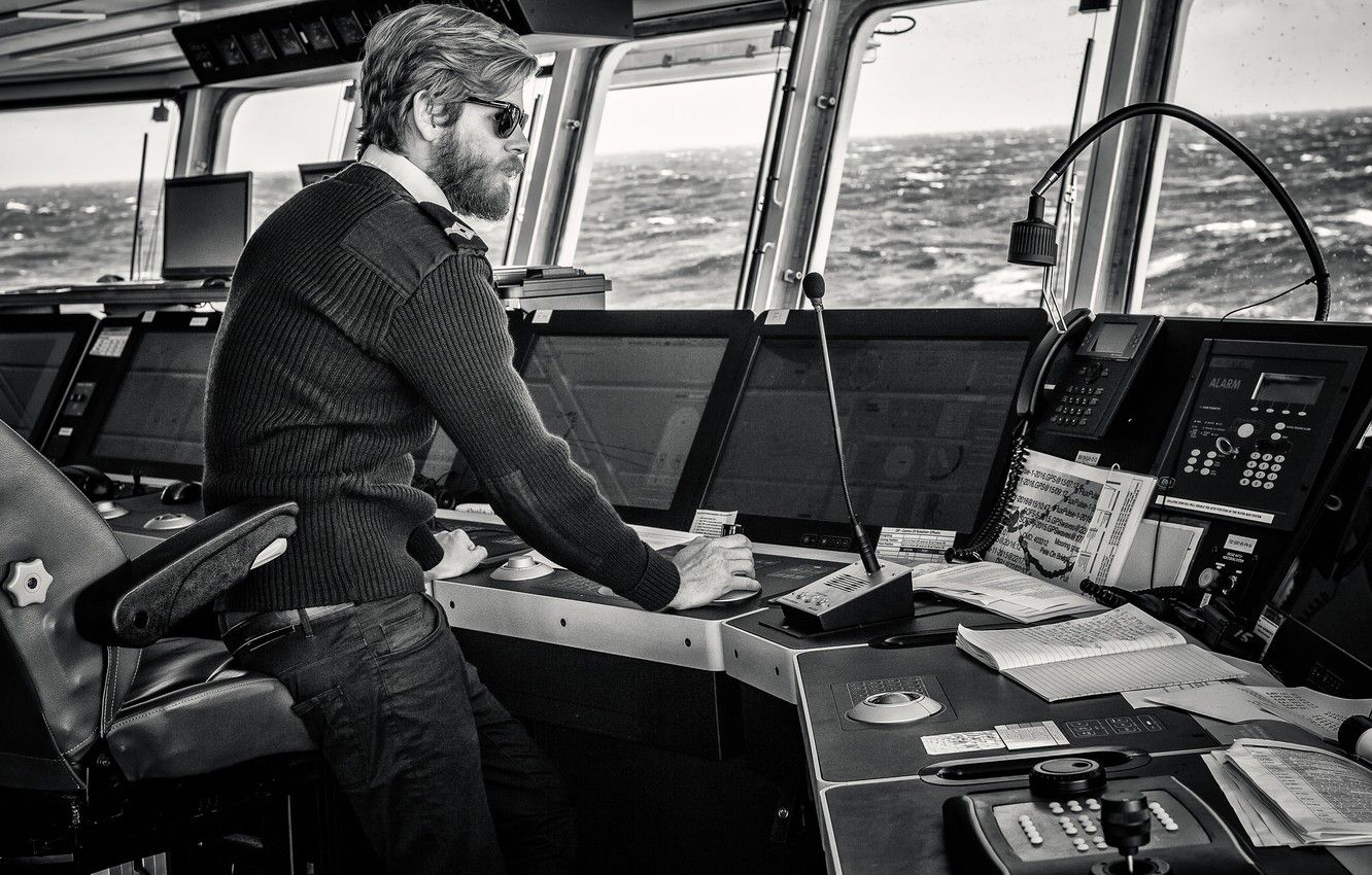 Ship Captain Wallpapers - Top Free Ship Captain Backgrounds ...