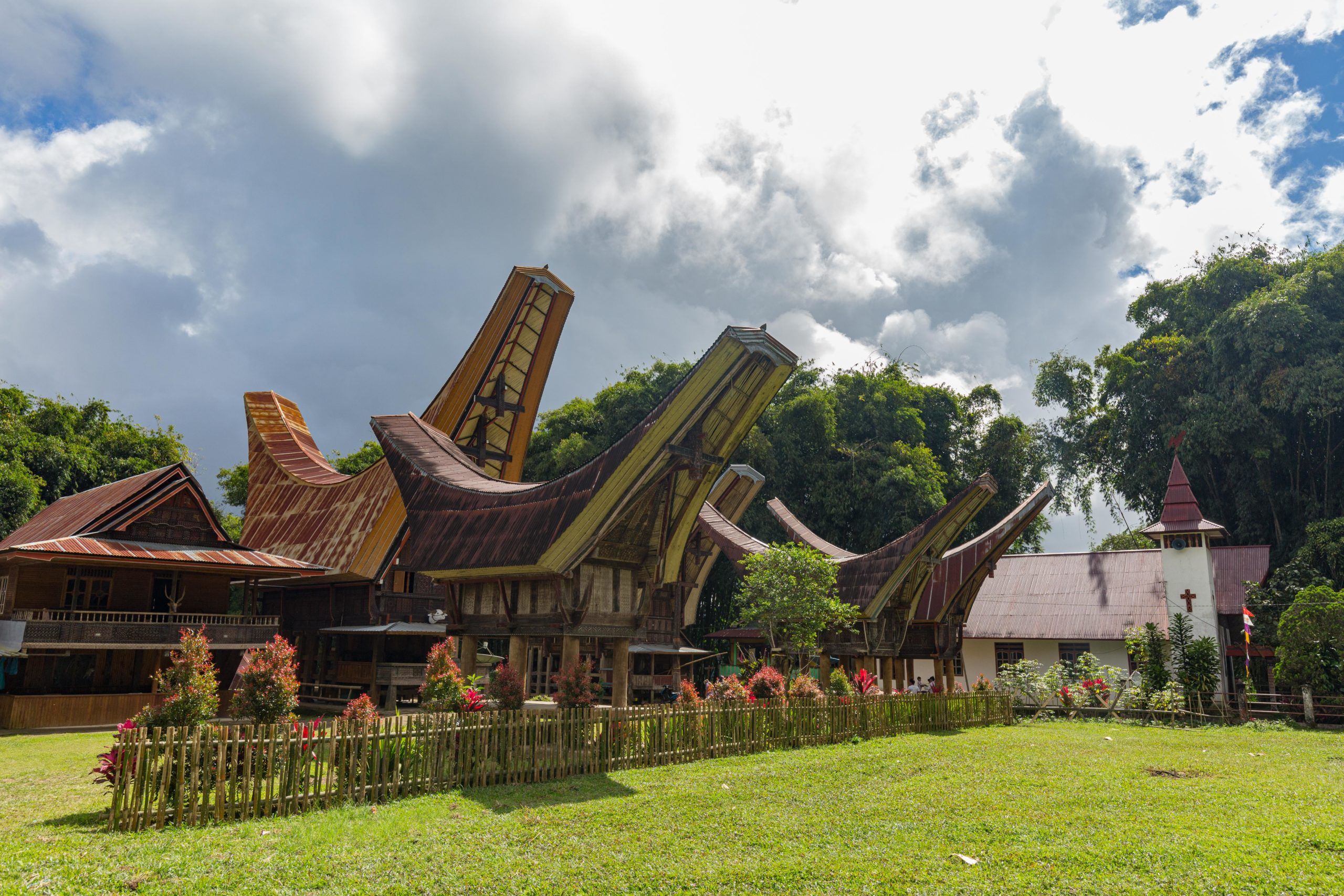 Toraja Wallpapers - Top Free Toraja Backgrounds - WallpaperAccess