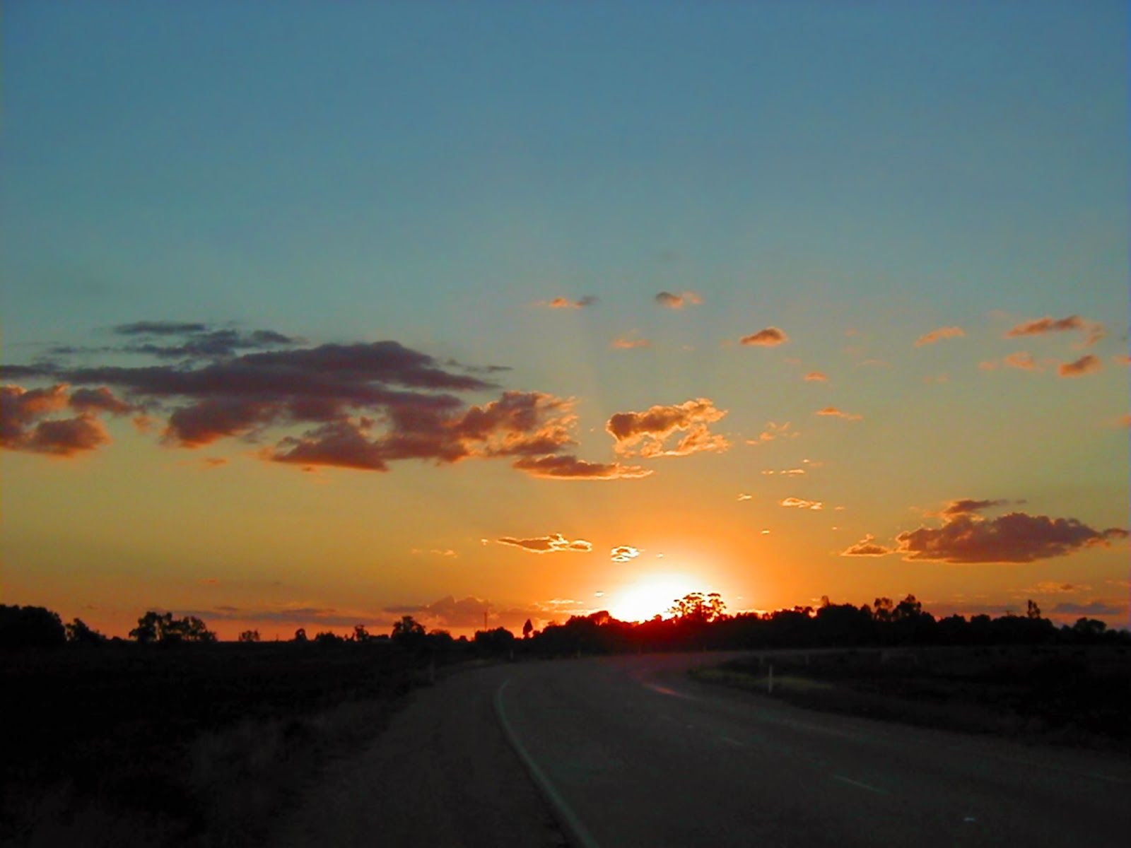 Sad Sunset Wallpapers - Top Free Sad Sunset Backgrounds - WallpaperAccess