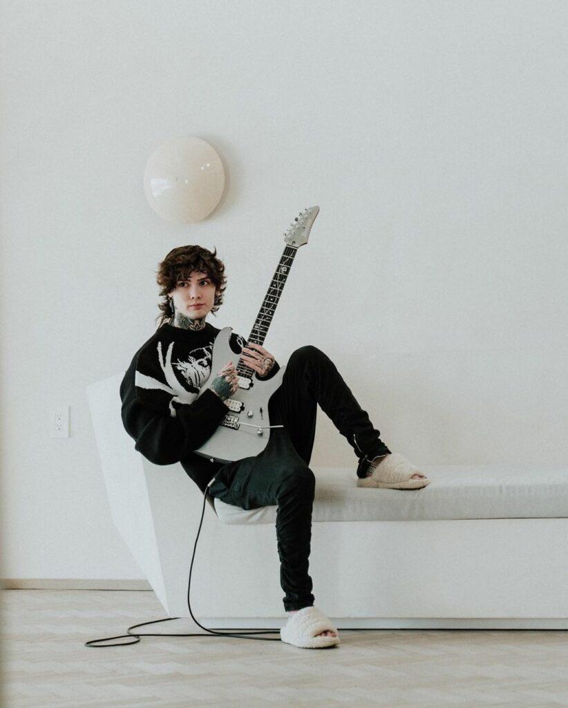 Tim Henson Wallpapers - Top Free Tim Henson Backgrounds - WallpaperAccess