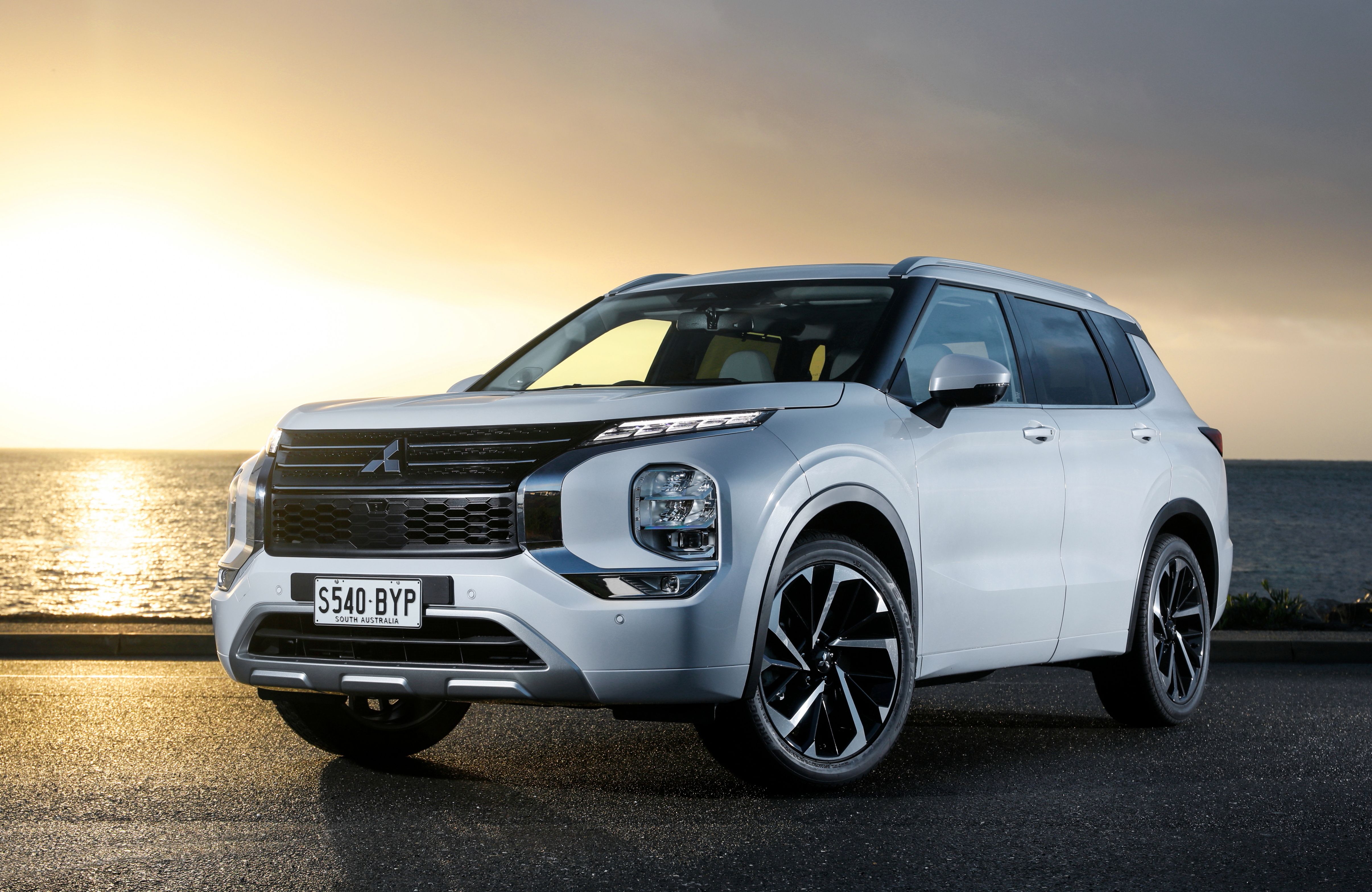 Mitsubishi Outlander Wallpapers - Top Free Mitsubishi Outlander ...