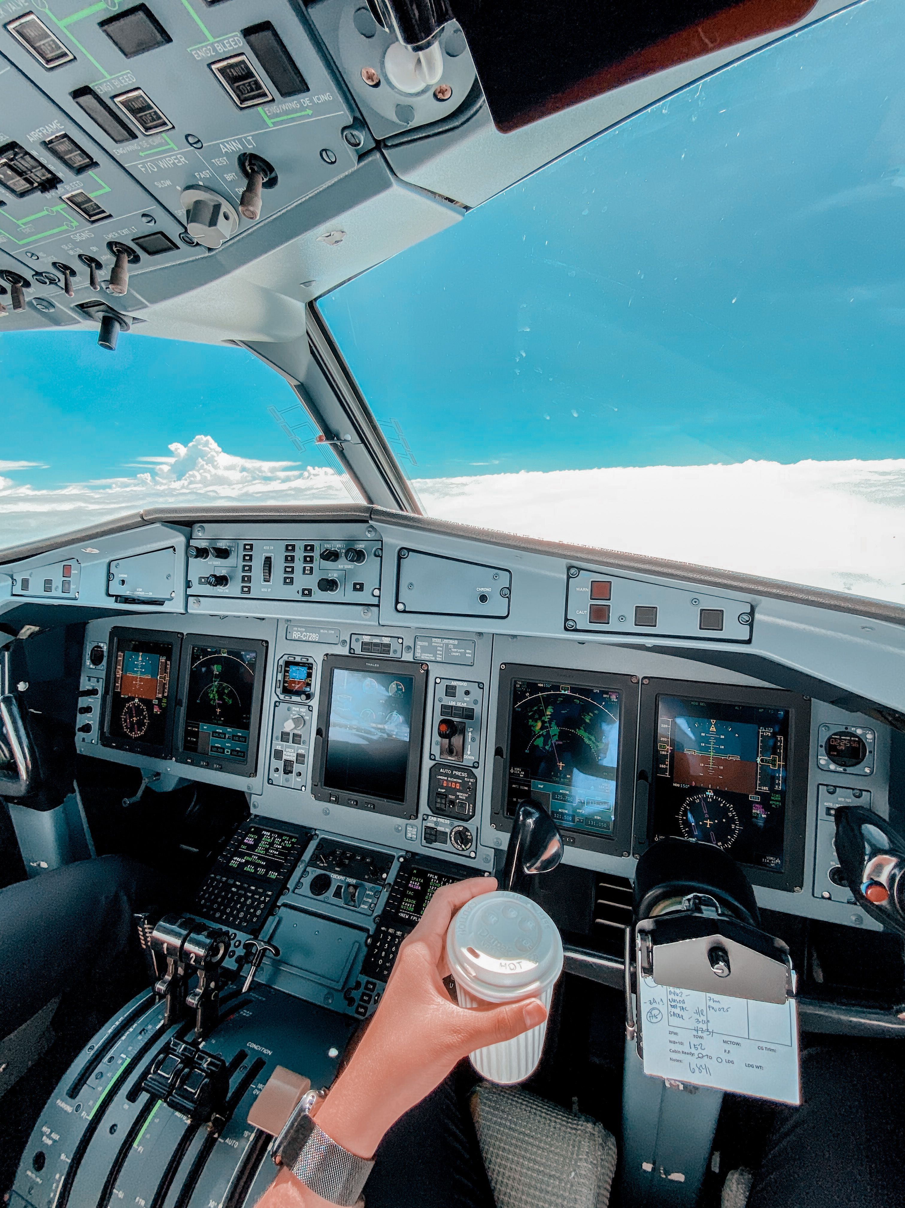 Flight Deck Wallpapers - Top Free Flight Deck Backgrounds - WallpaperAccess