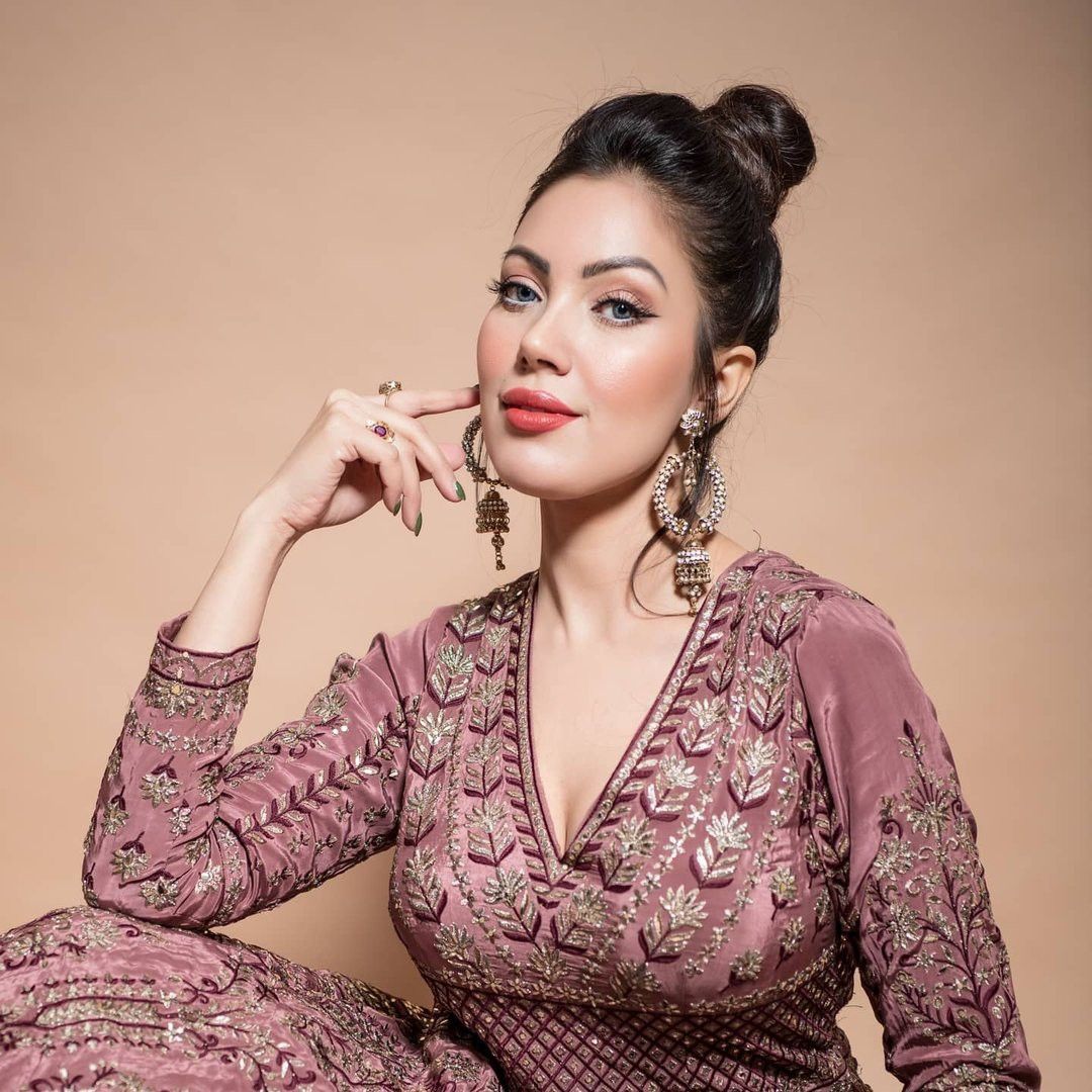 Babita Ji Wallpapers - Top Free Babita Ji Backgrounds - WallpaperAccess