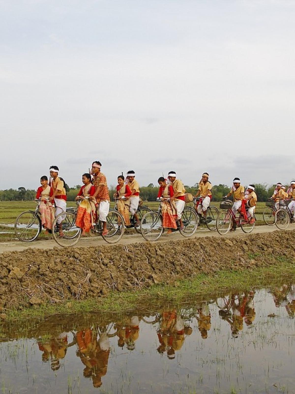 Bihu Wallpapers - Top Free Bihu Backgrounds - WallpaperAccess