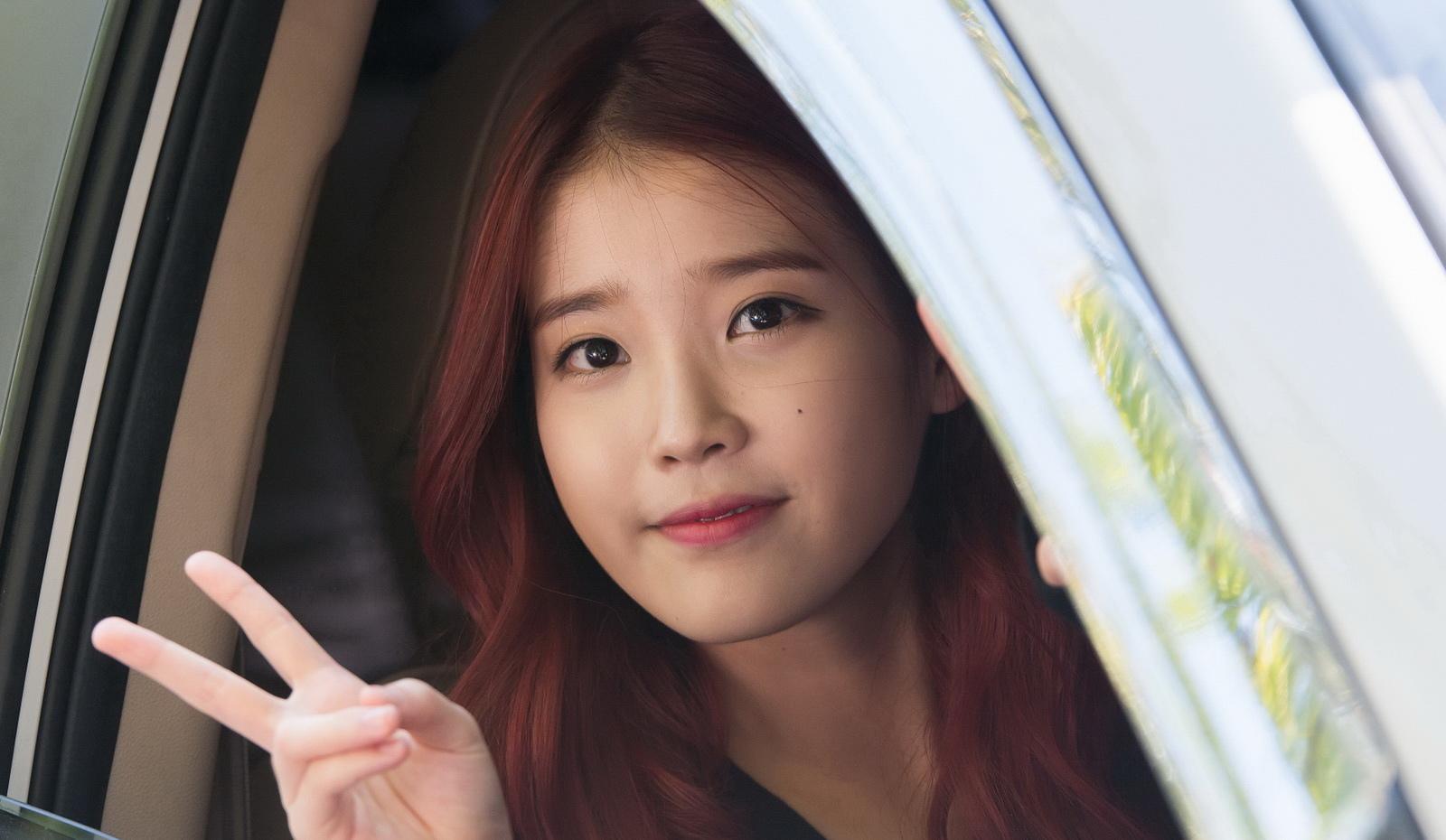 IU Wallpapers - Top Free IU Backgrounds - WallpaperAccess