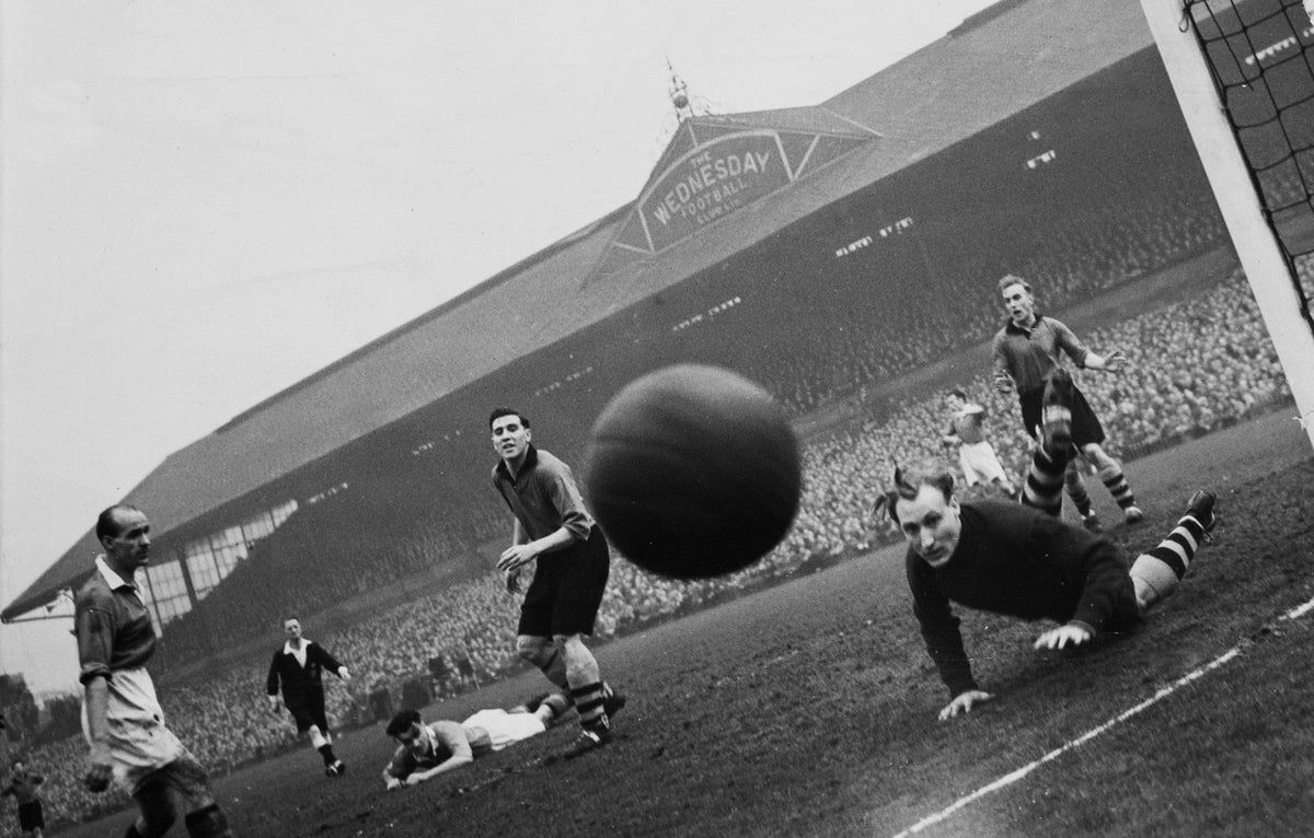 Retro Football Wallpapers - Top Free Retro Football Backgrounds ...