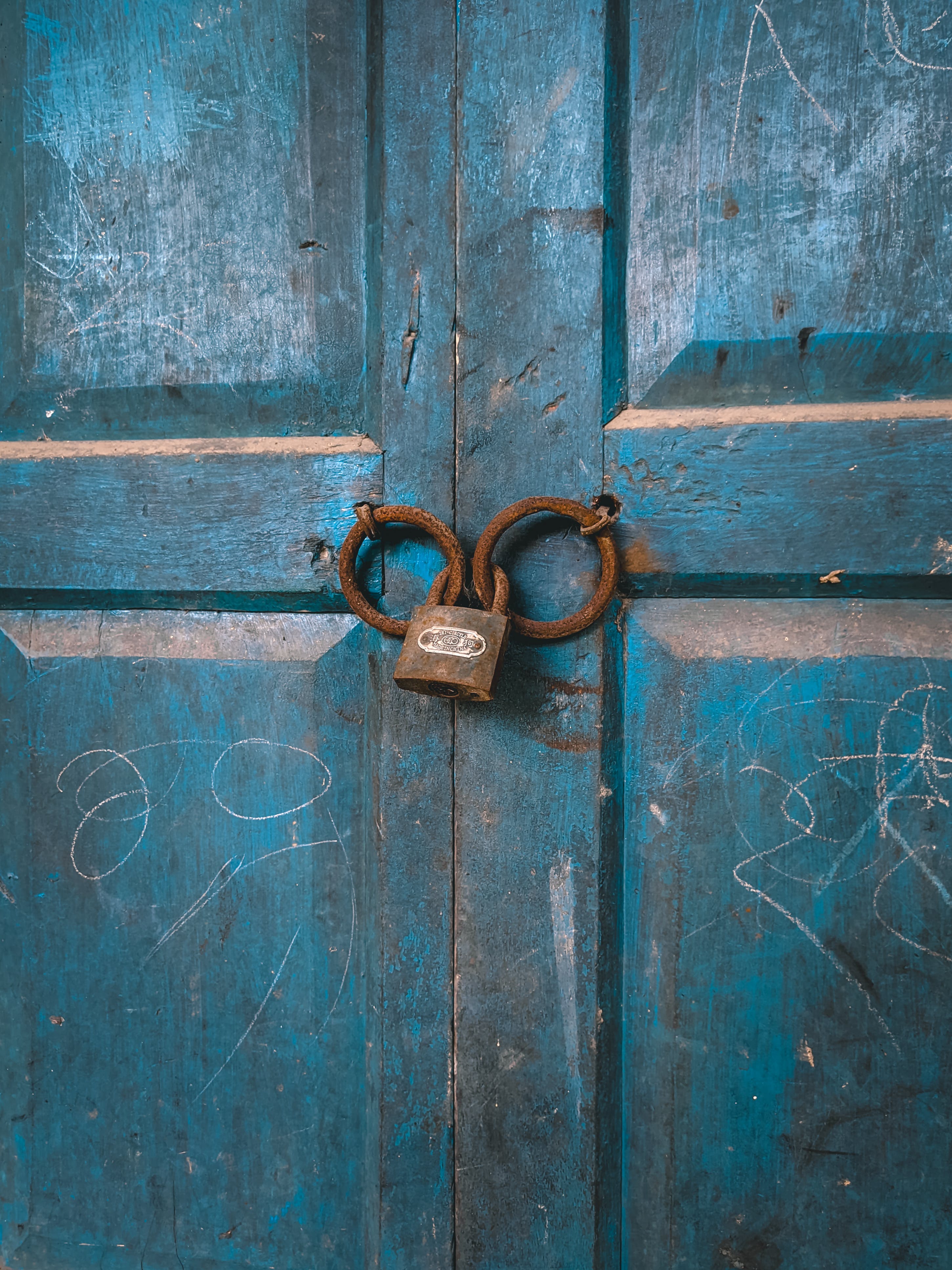 Closed Door Wallpapers - Top Free Closed Door Backgrounds - WallpaperAccess