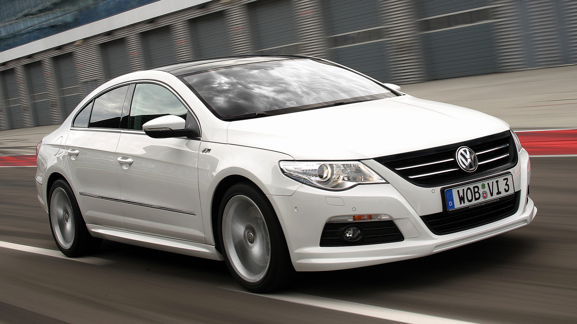 VOLKSWAGEN Passat CC Wallpapers - Top Free VOLKSWAGEN Passat CC ...