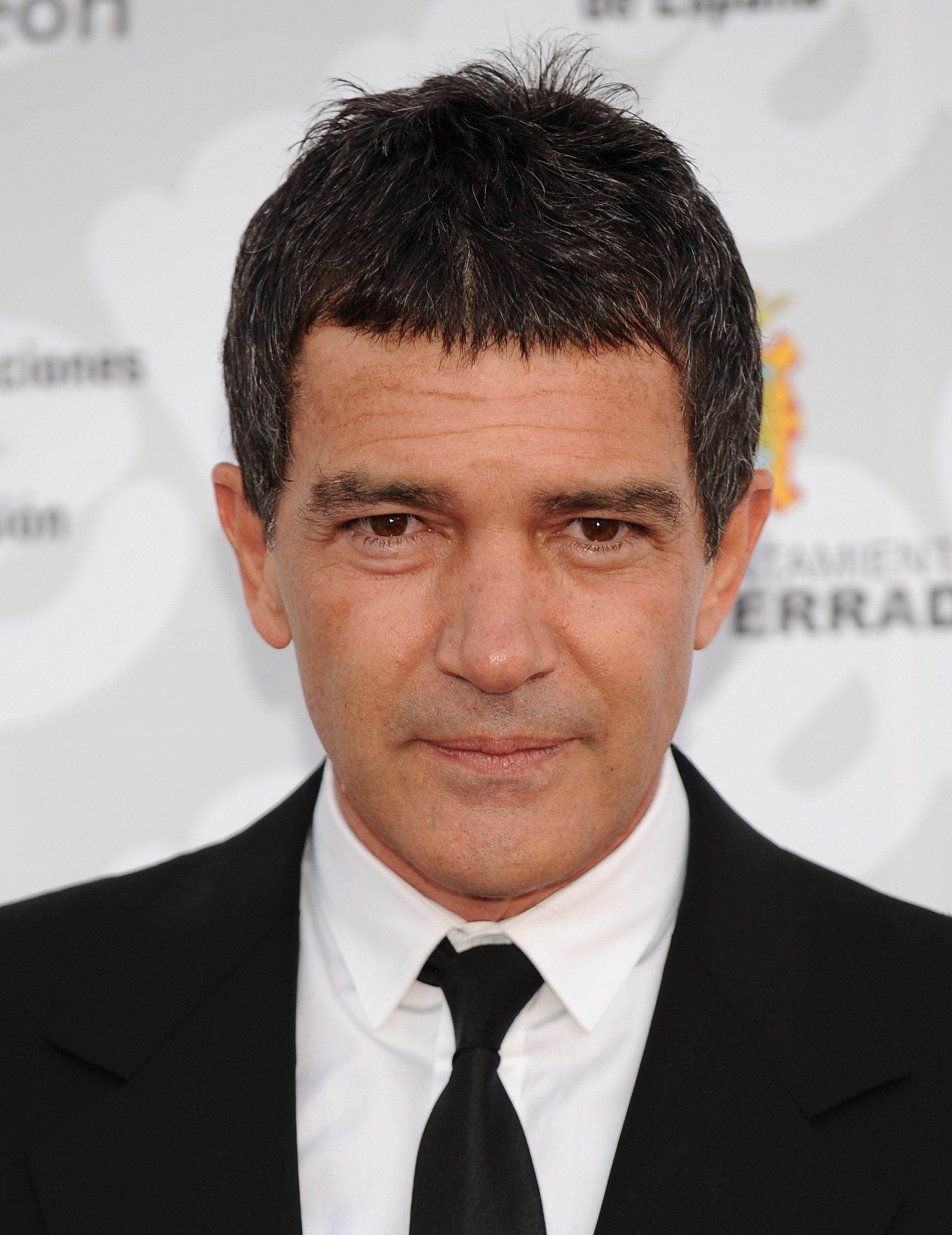 Antonio Banderas Wallpapers - Top Free Antonio Banderas Backgrounds ...