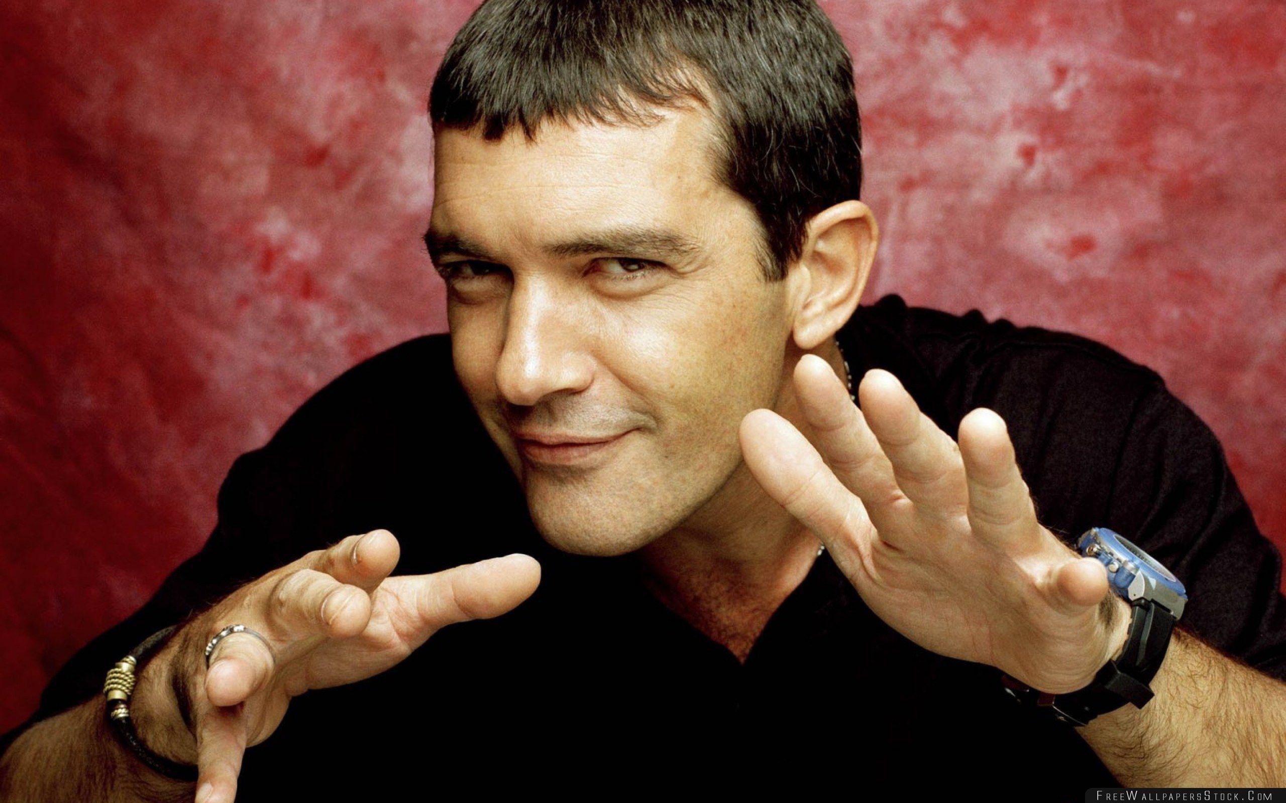 Antonio Banderas Wallpapers - Top Free Antonio Banderas Backgrounds ...