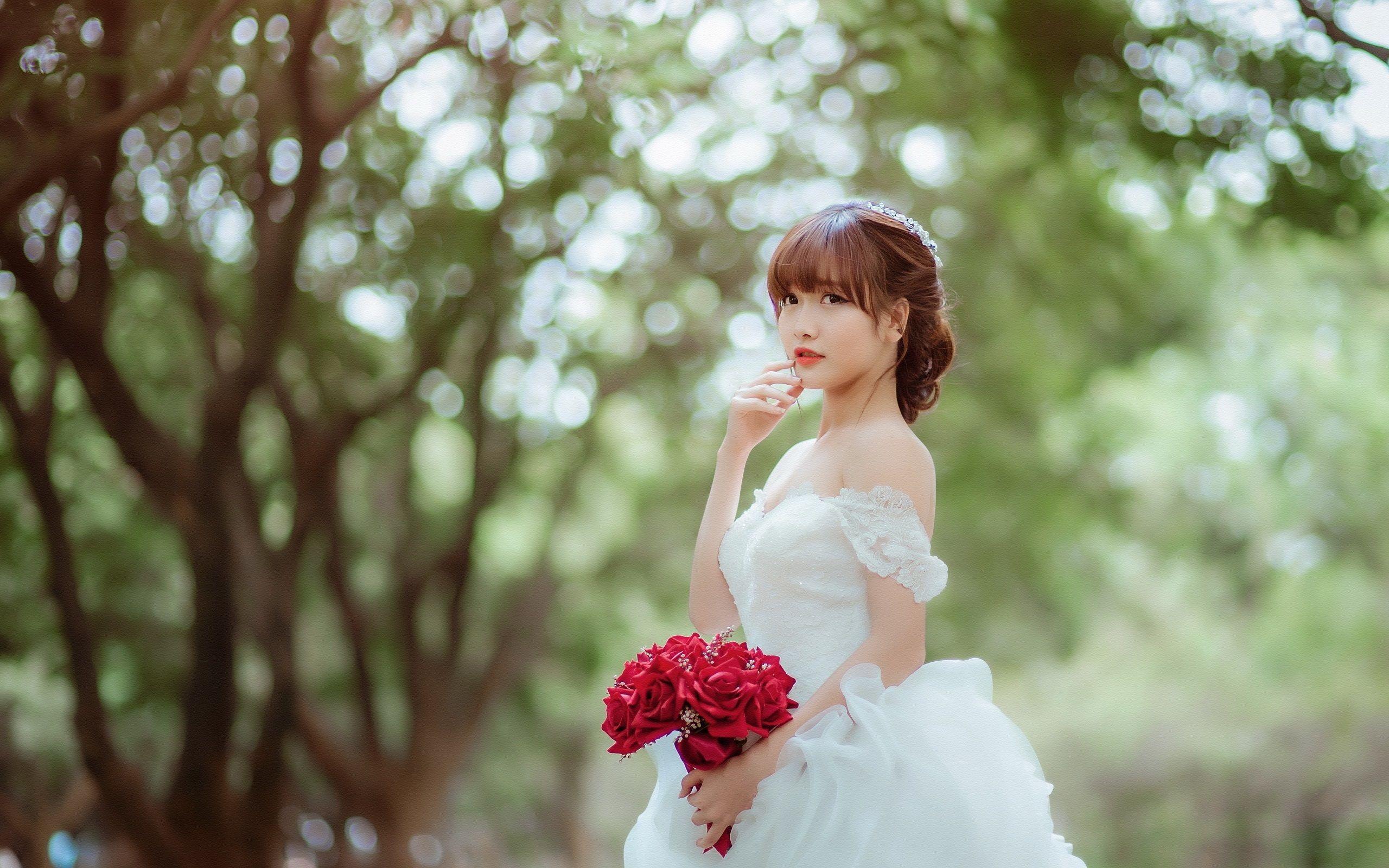 Rose Girl Wallpapers - Top Free Rose Girl Backgrounds - WallpaperAccess