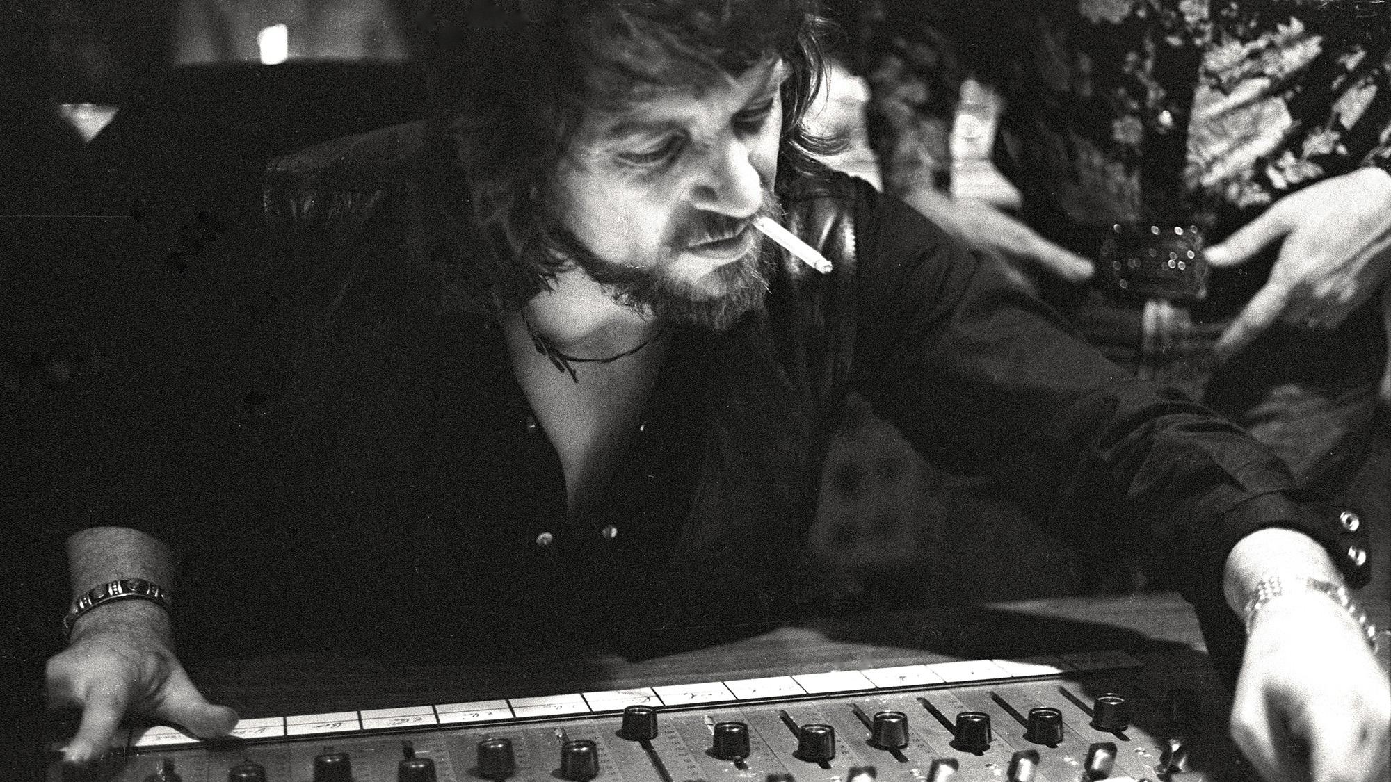 Waylon Jennings Wallpapers - Top Free Waylon Jennings Backgrounds ...