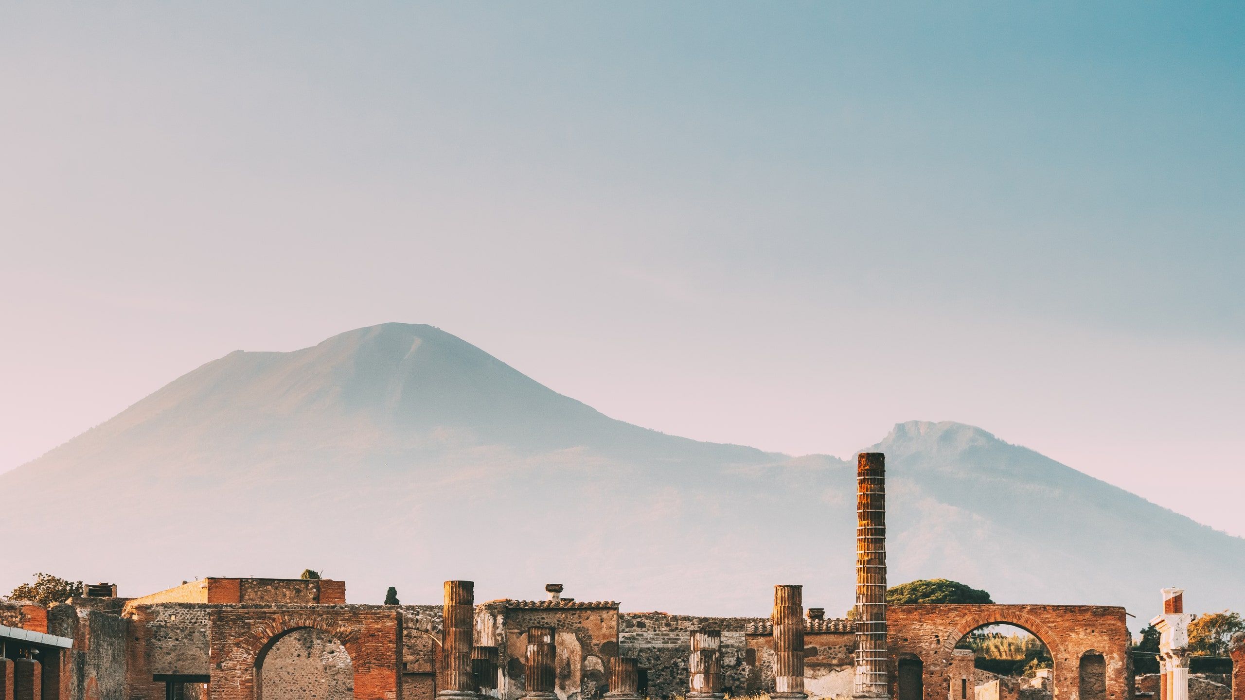 Vesuvius Wallpapers - Top Free Vesuvius Backgrounds - WallpaperAccess