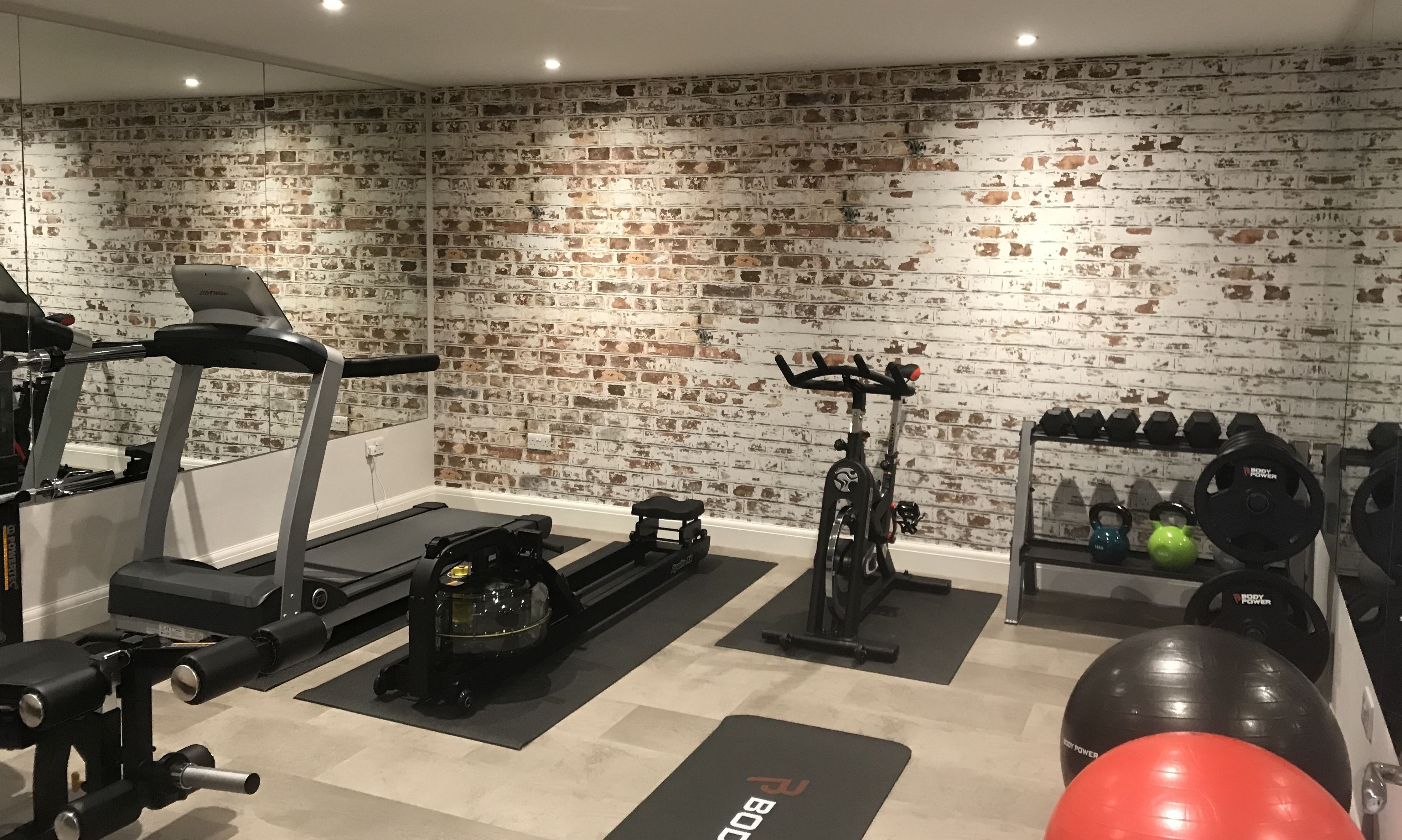 Gym Room Wallpapers - Top Free Gym Room Backgrounds - WallpaperAccess