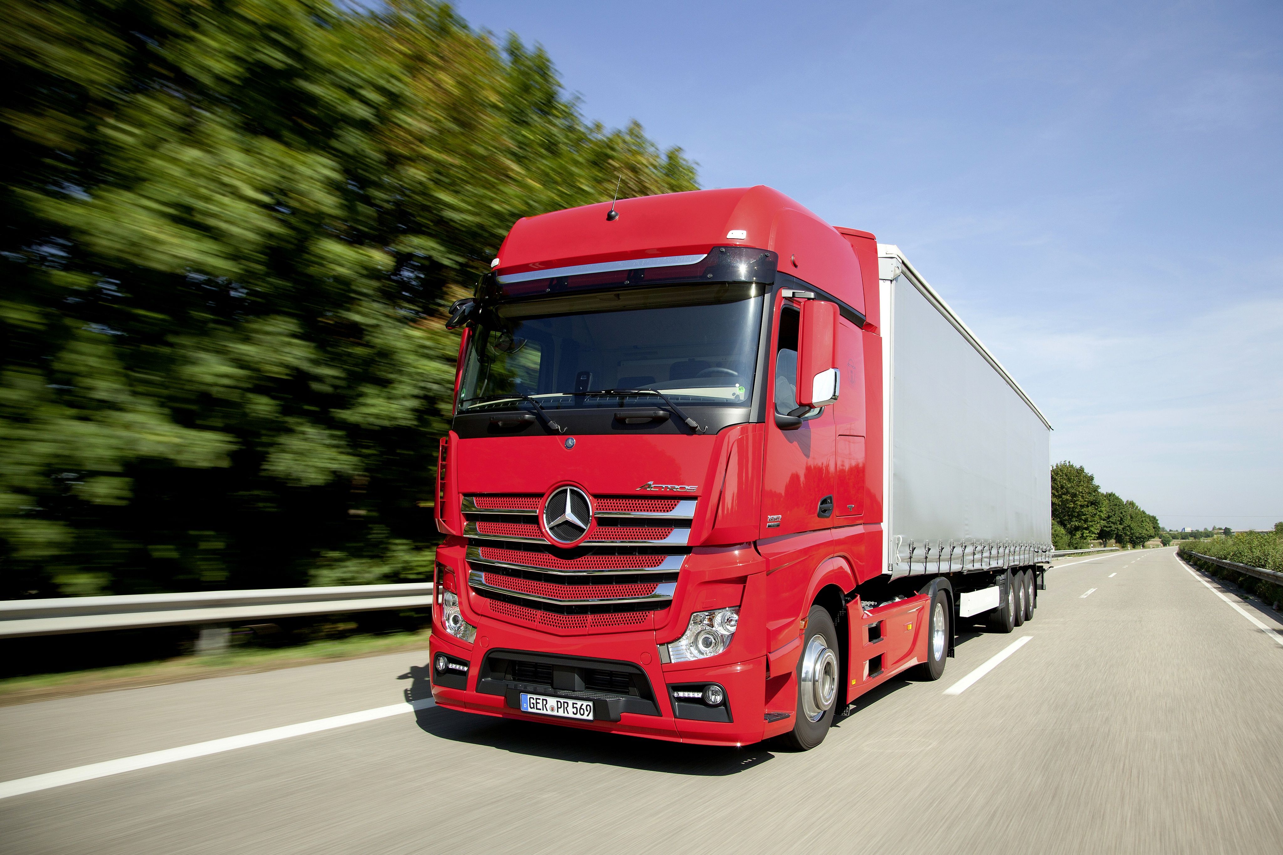 MERCEDES BENZ TRUCK Wallpapers - Top Free MERCEDES BENZ TRUCK Backgrounds - WallpaperAccess