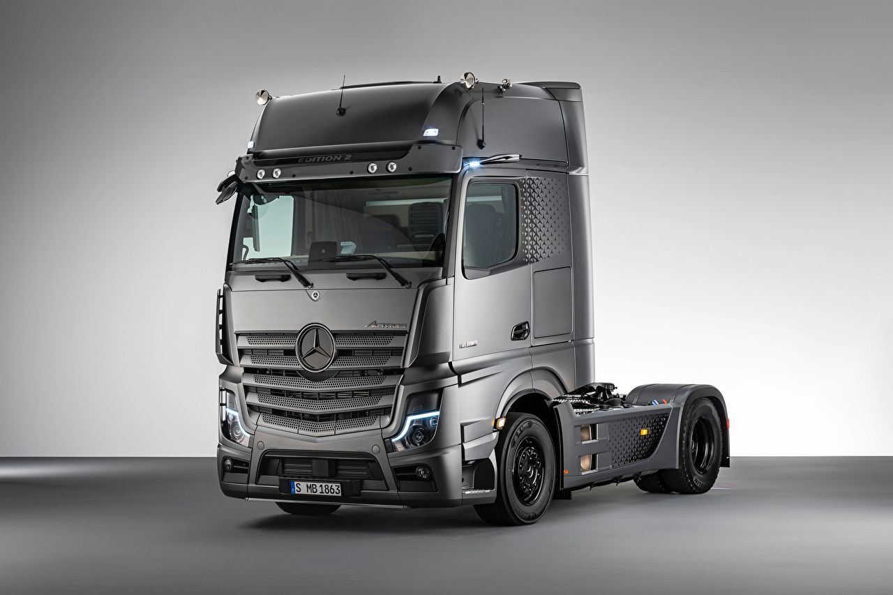 MERCEDES BENZ TRUCK Wallpapers - Top Free MERCEDES BENZ TRUCK Backgrounds - WallpaperAccess