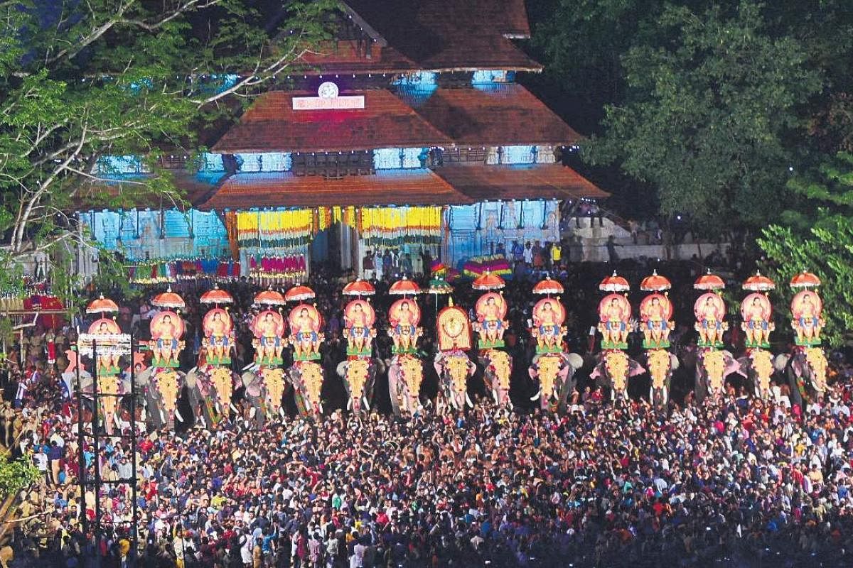 Pooram Wallpapers - Top Free Pooram Backgrounds - WallpaperAccess