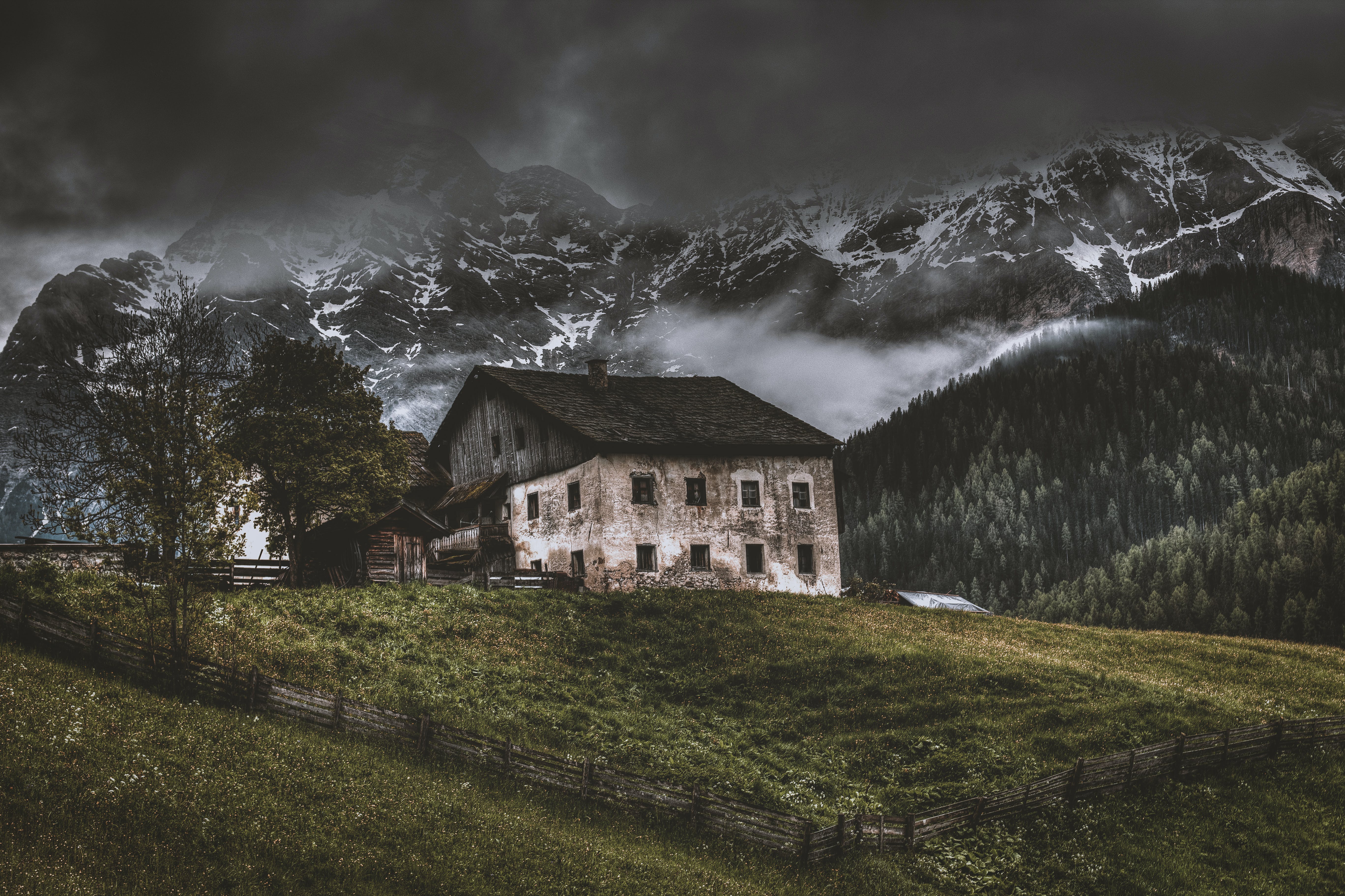 Old Mansion Wallpapers - Top Free Old Mansion Backgrounds - WallpaperAccess