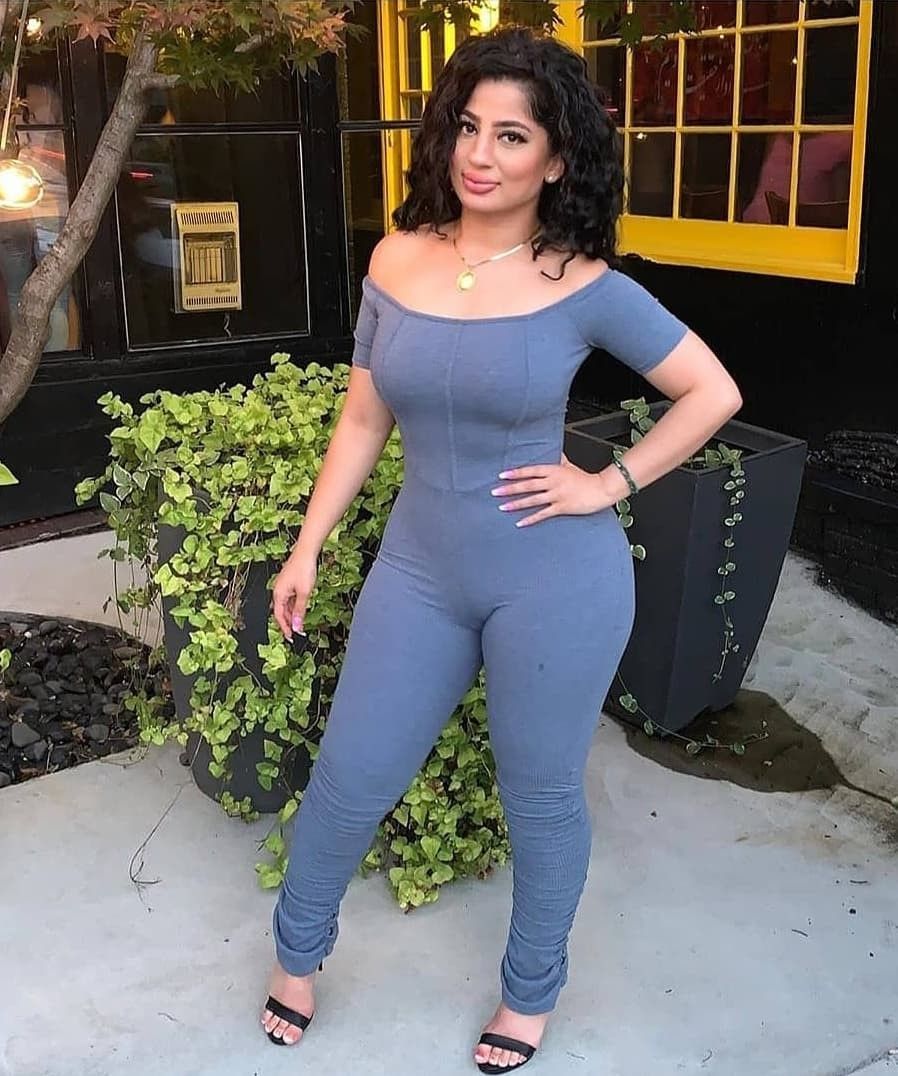 Nadia Ali Wallpapers - Top Free Nadia Ali Backgrounds - WallpaperAccess