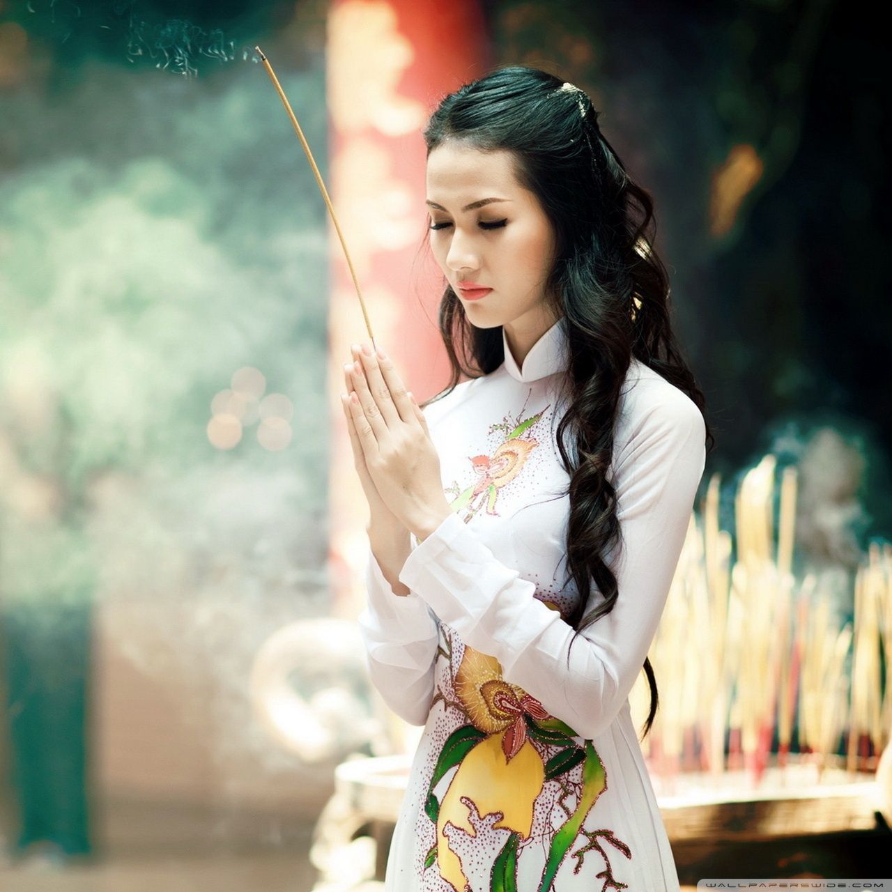 Smart Girl Wallpapers - Top Free Smart Girl Backgrounds - WallpaperAccess