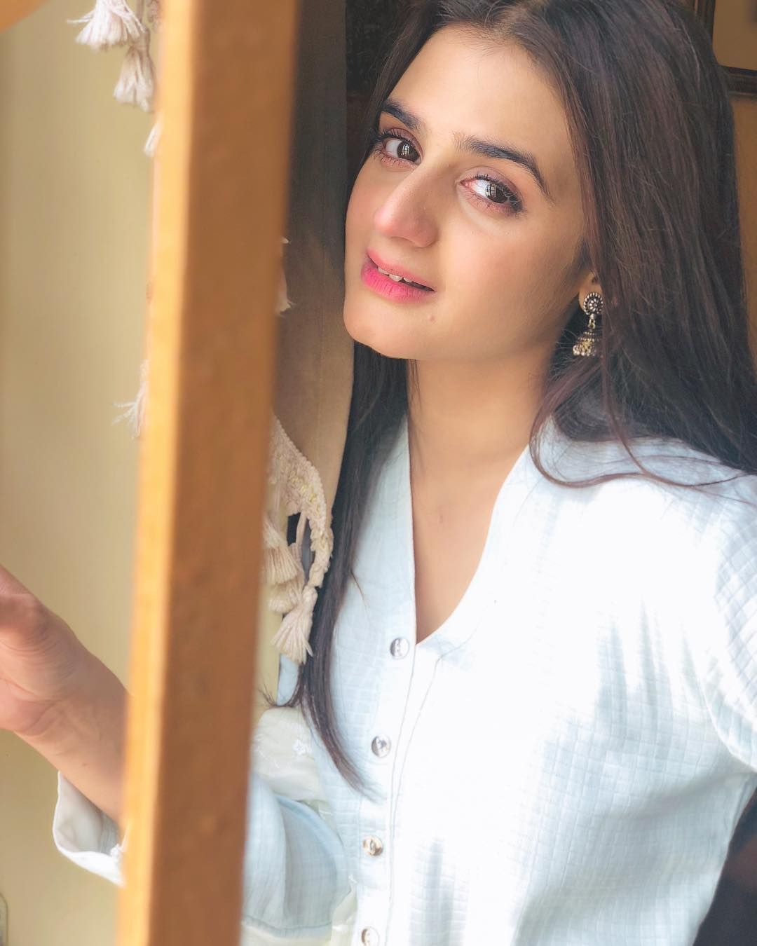 Hira Mani Wallpapers - Top Free Hira Mani Backgrounds - WallpaperAccess