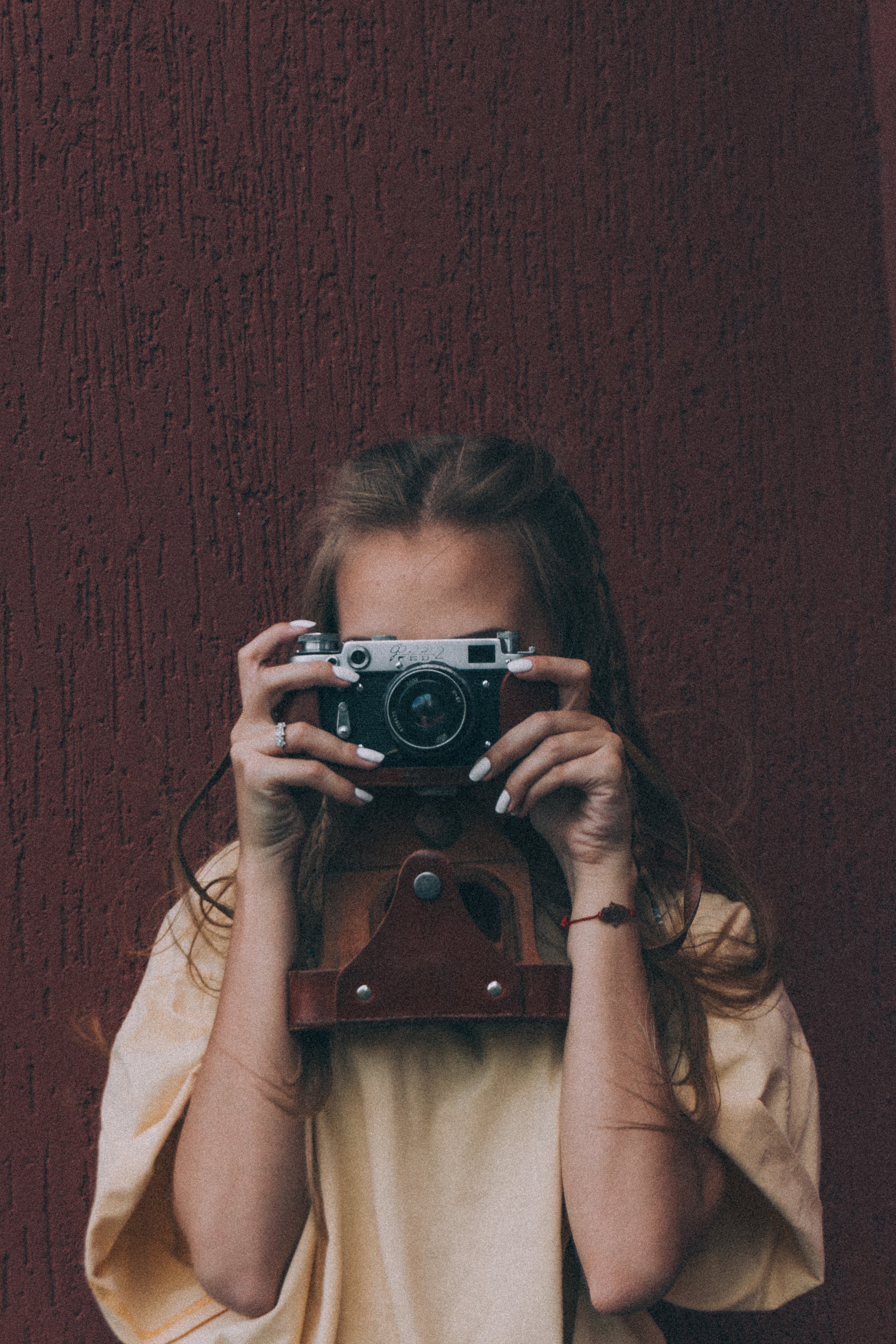 Camera Girl Wallpapers - Top Free Camera Girl Backgrounds - WallpaperAccess