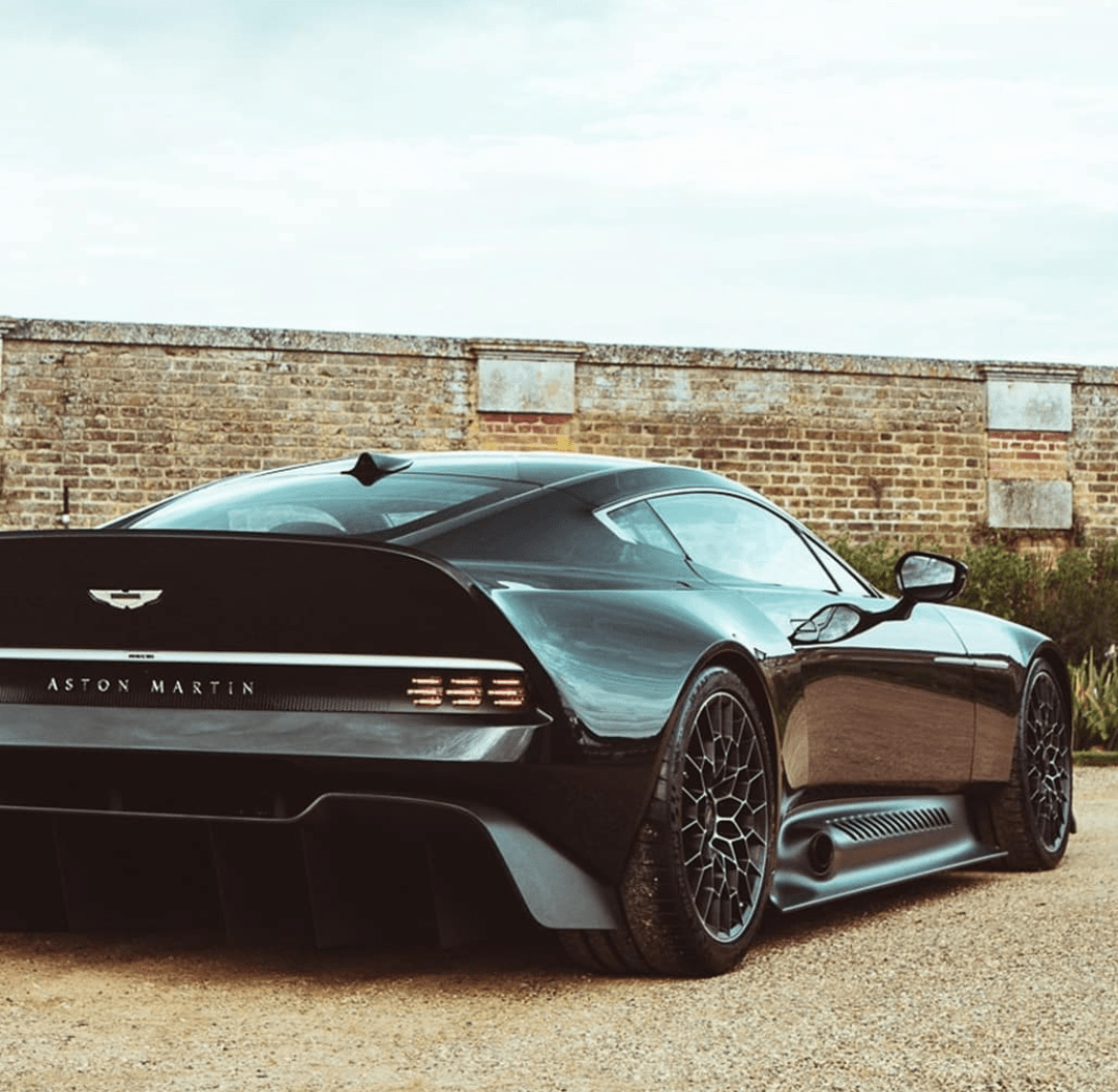 Aston Martin Victor Wallpapers - Top Free Aston Martin Victor ...