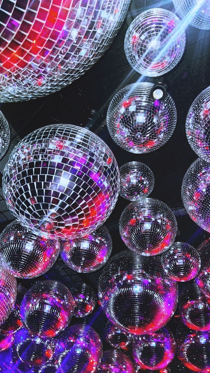Mirror Ball Wallpapers - Top Free Mirror Ball Backgrounds - WallpaperAccess