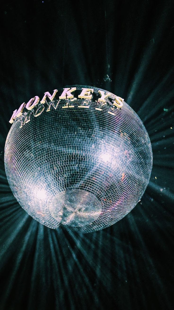 Mirror Ball Wallpapers - Top Free Mirror Ball Backgrounds - WallpaperAccess