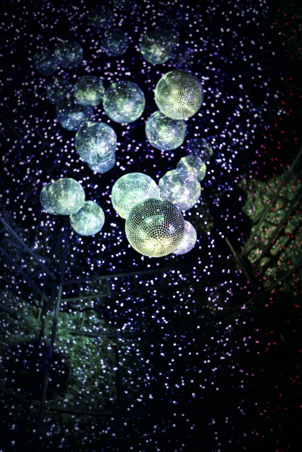 Mirror Ball Wallpapers - Top Free Mirror Ball Backgrounds - WallpaperAccess