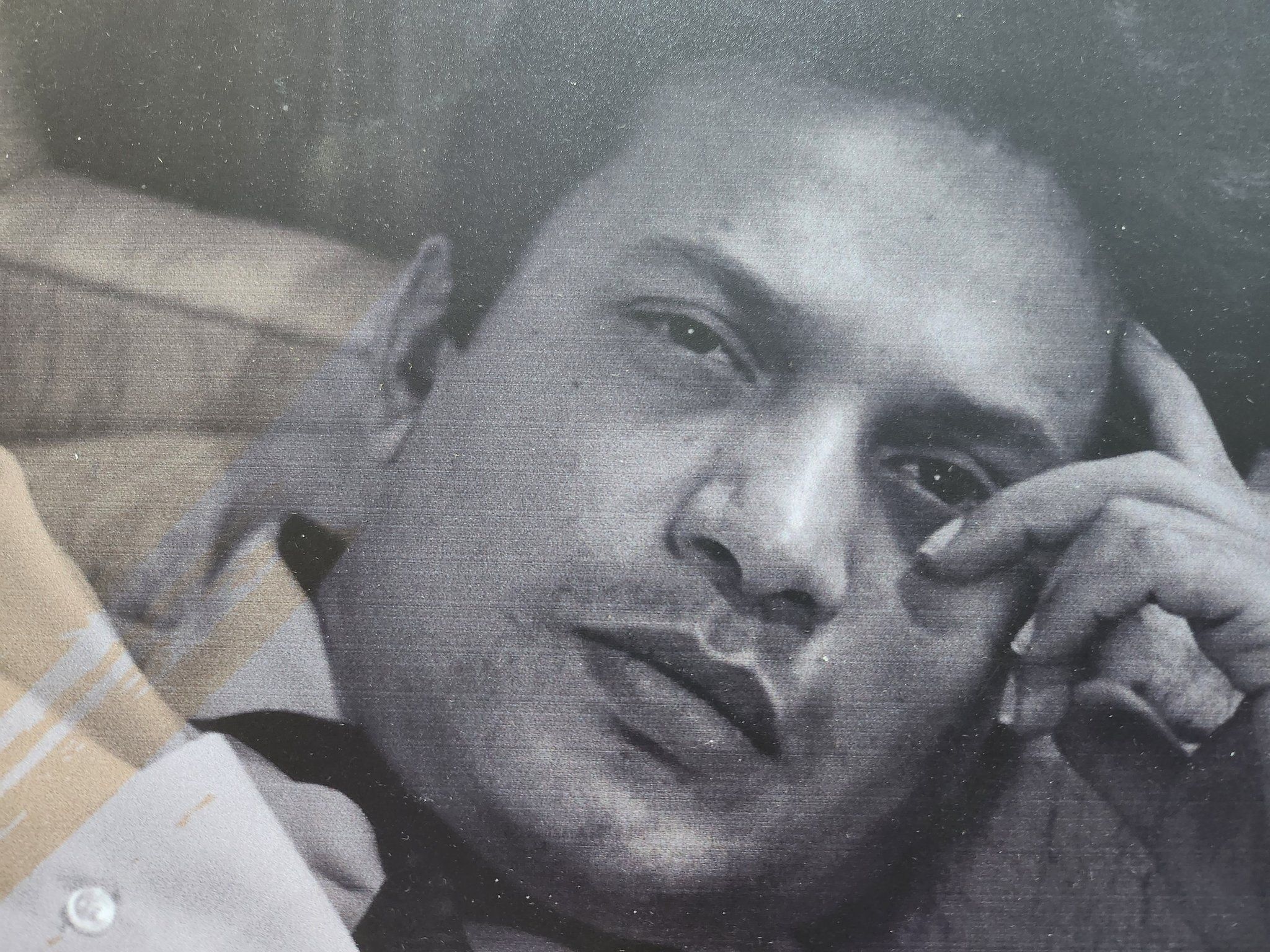 Uttam Kumar Wallpapers - Top Free Uttam Kumar Backgrounds - WallpaperAccess