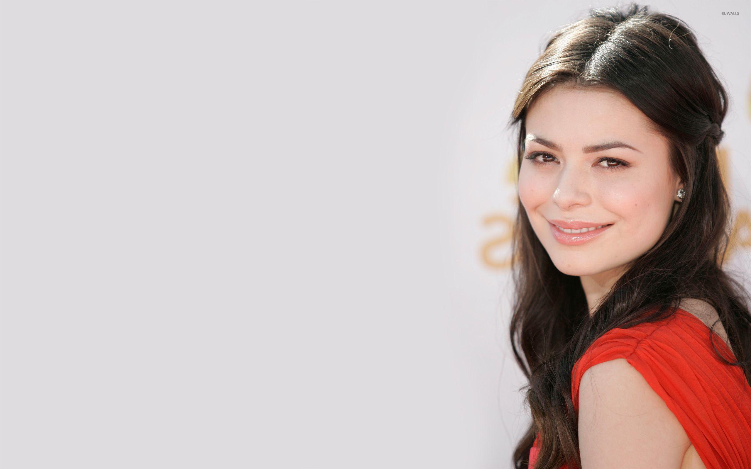 Miranda Cosgrove Wallpapers - Top Free Miranda Cosgrove Backgrounds ...