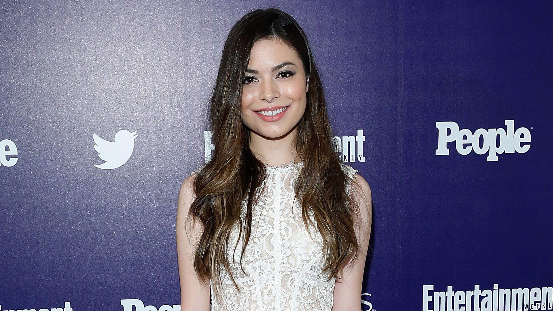 Miranda Cosgrove Wallpapers - Top Free Miranda Cosgrove Backgrounds ...