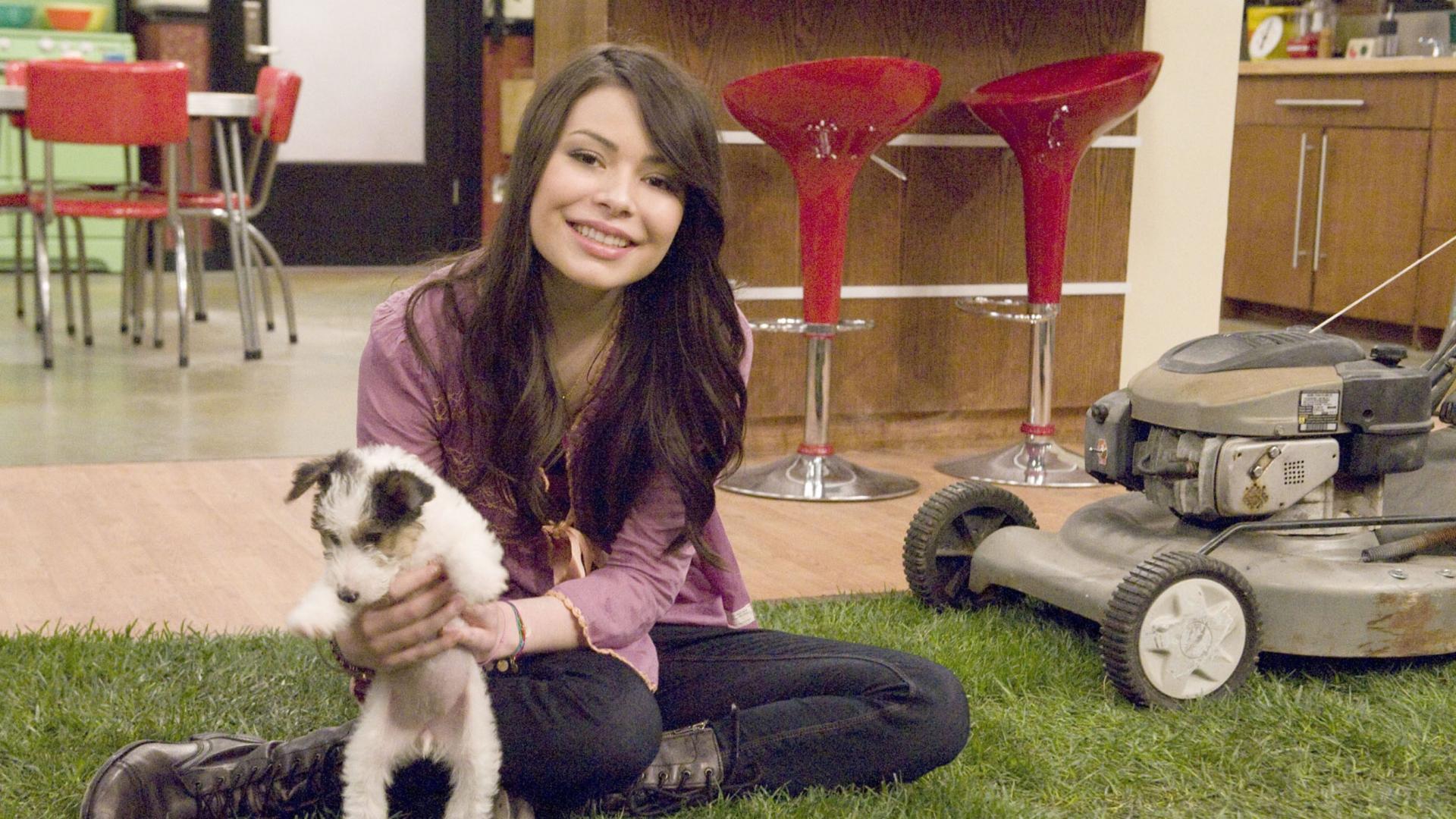 Miranda Cosgrove Wallpapers - Top Free Miranda Cosgrove Backgrounds ...