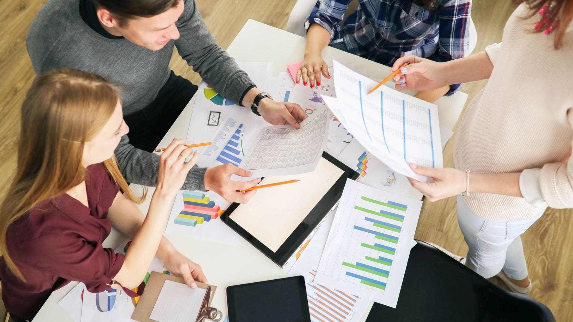 Group Work Wallpapers - Top Free Group Work Backgrounds - WallpaperAccess